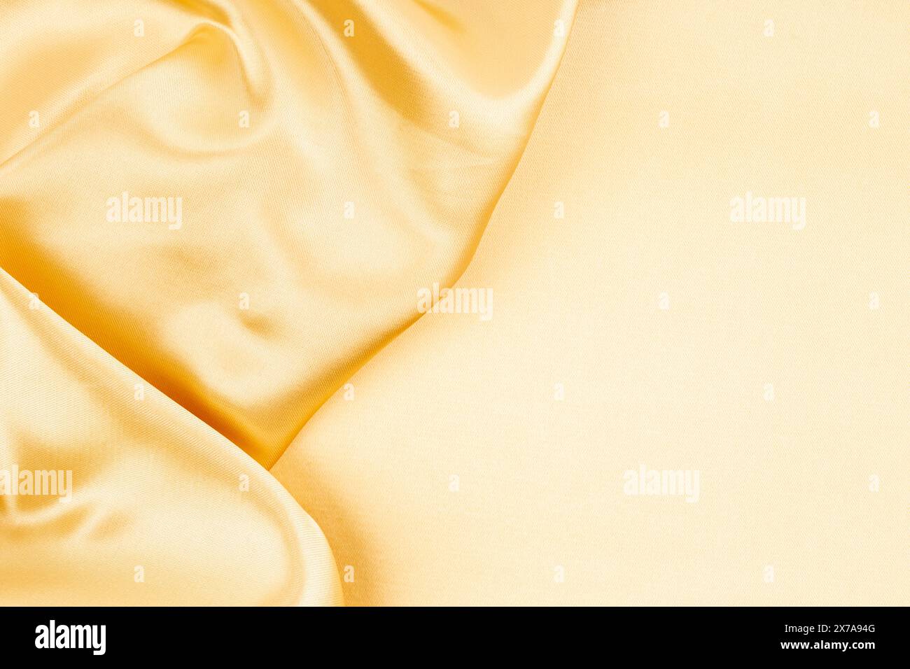 Gold satin background hi-res stock photography and images - Alamy