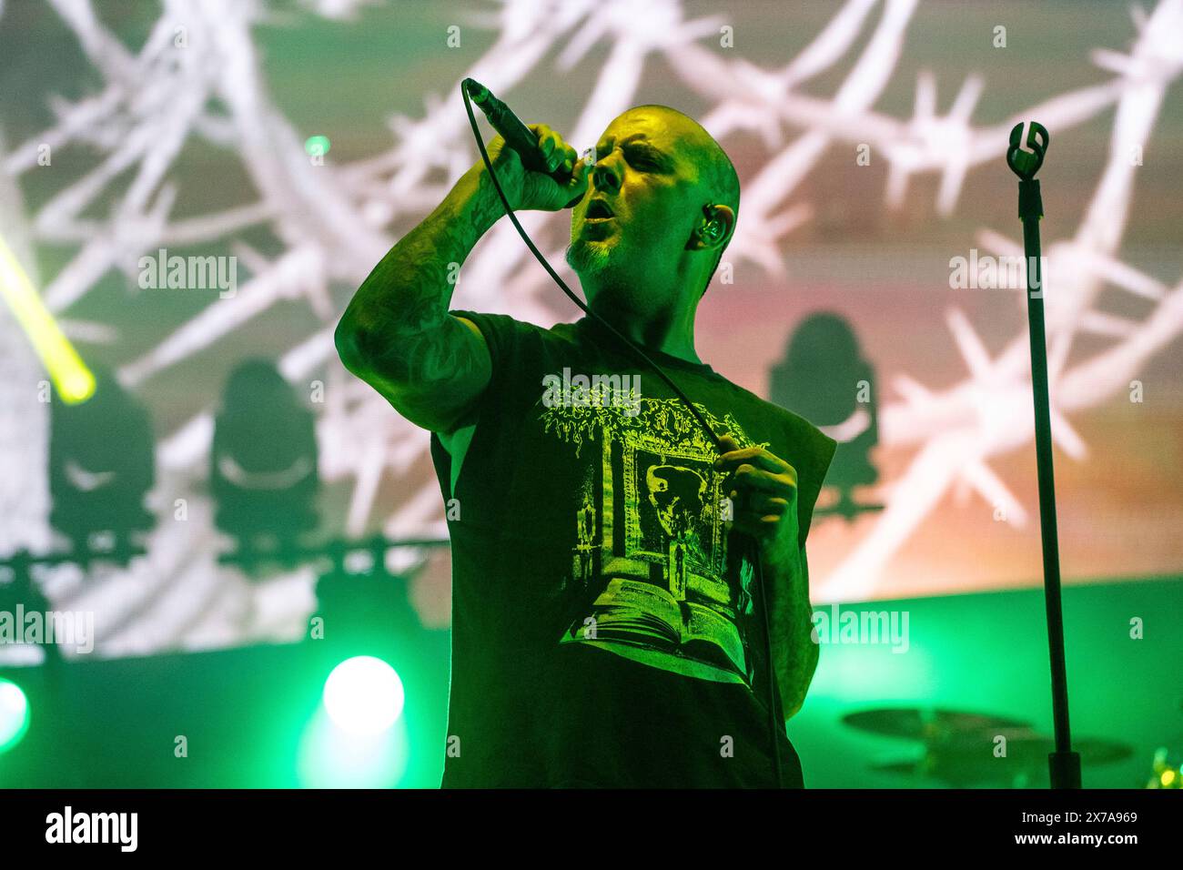 Phil Anselmo of Pantera performs during Sonic Temple Art and Music ...