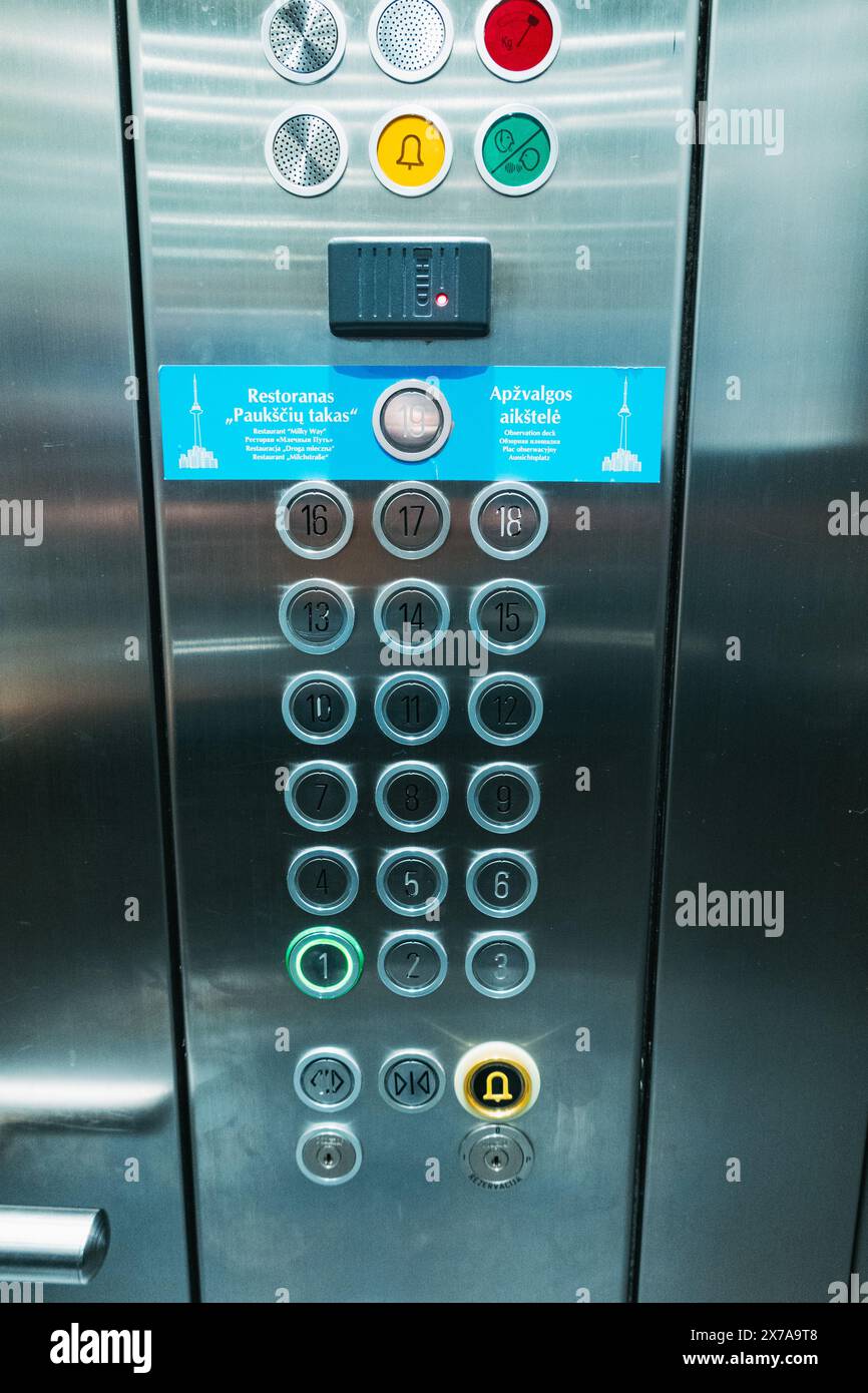 Elevator buttons hi-res stock photography and images - Alamy