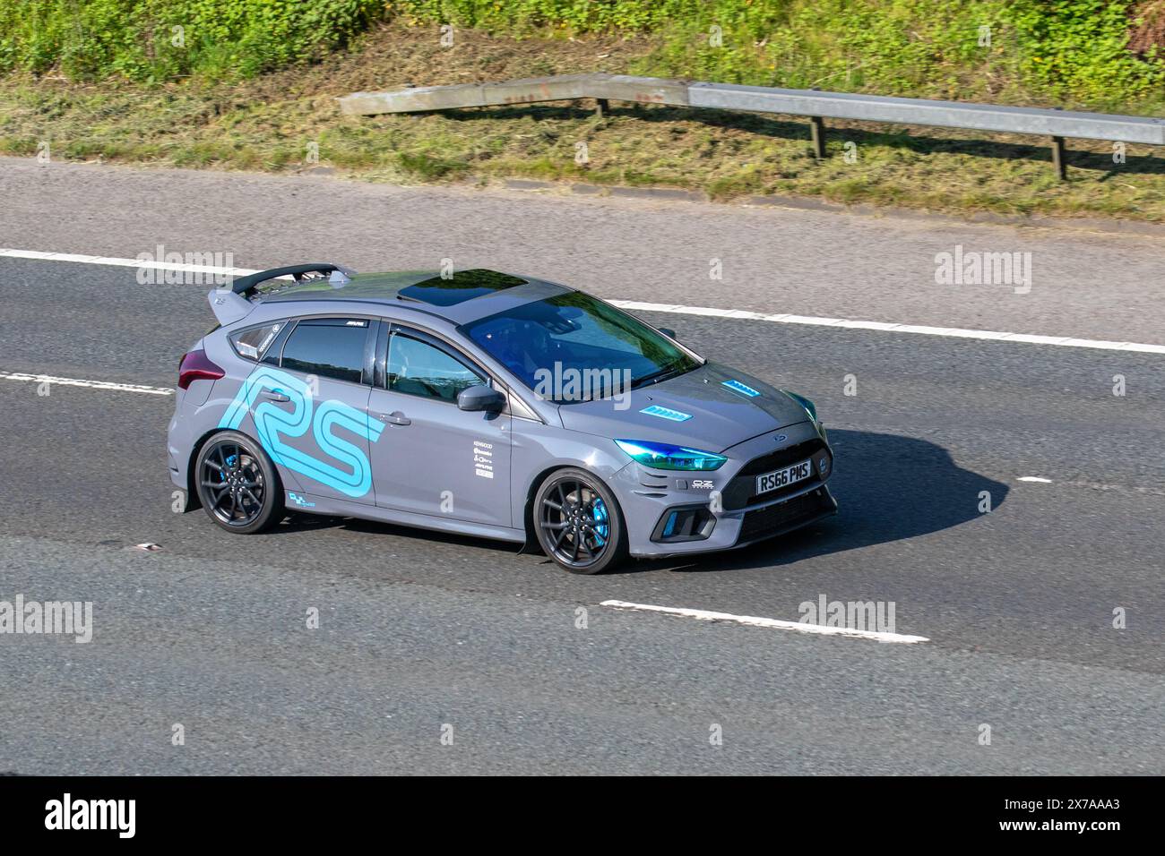 2017 Grey custom Ford Focus Rs T Ecoboost 350 Start/Stop Car Hatchback ...