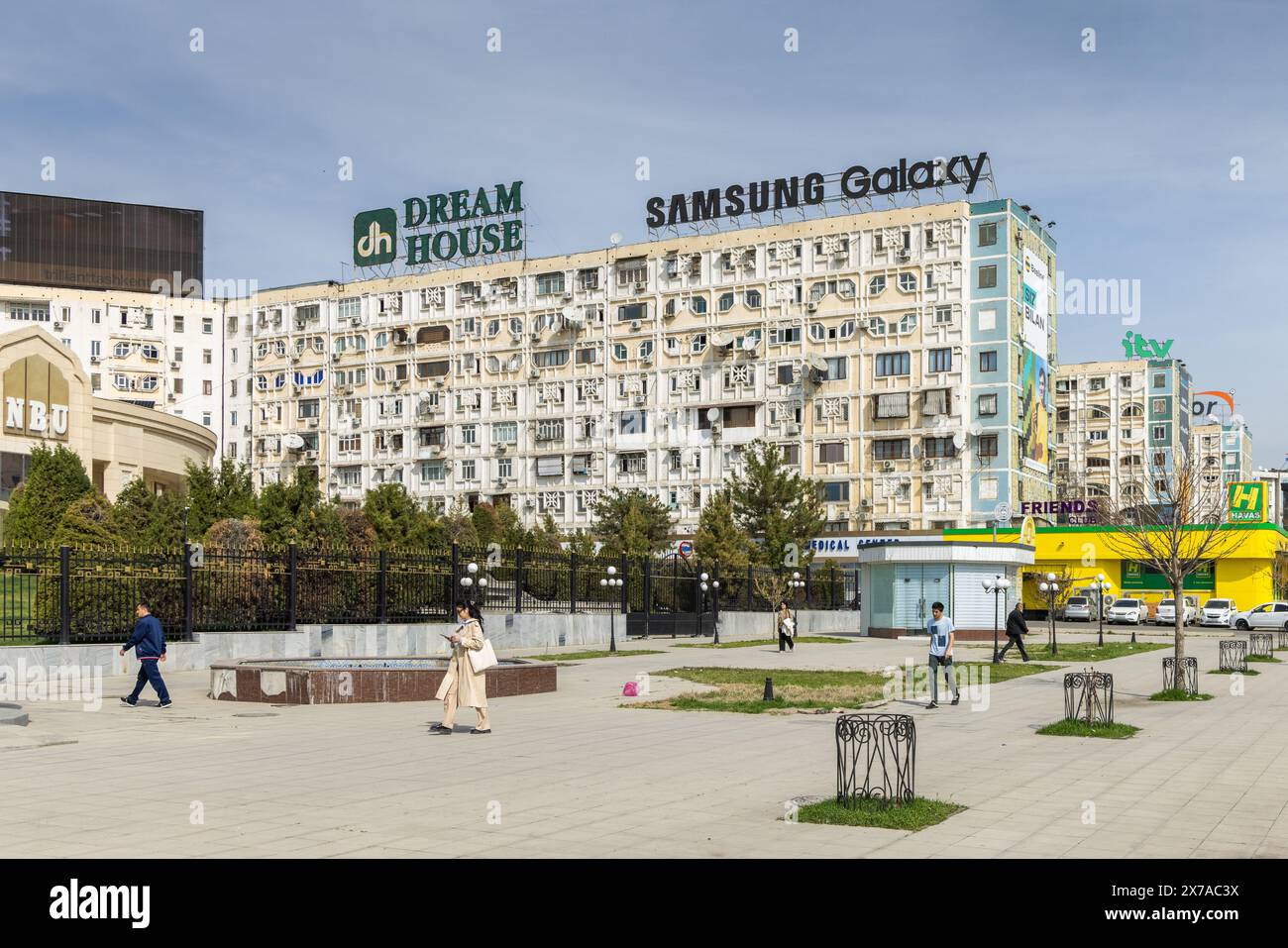 Residential Apartment Block, with ornate traditional facade, Tashkent ...