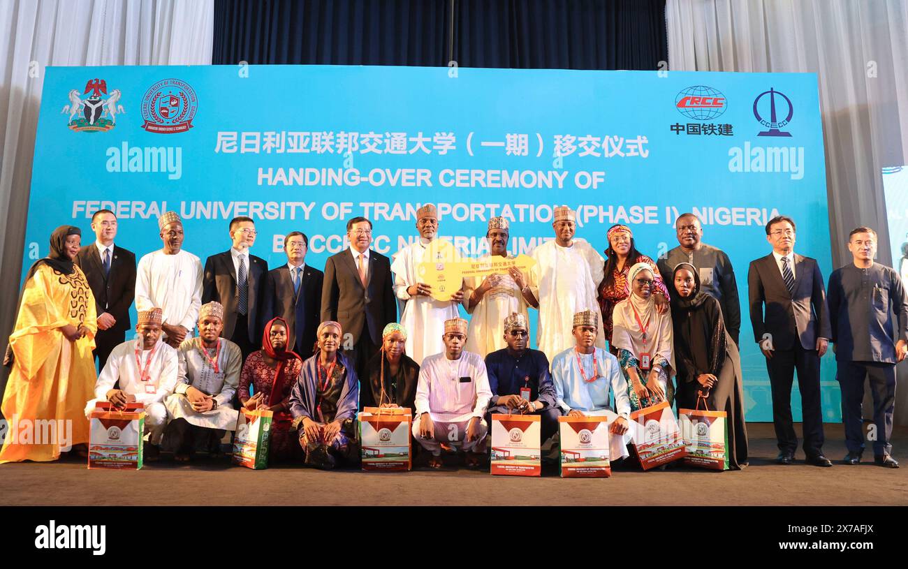 Construction project handover hi-res stock photography and images - Alamy