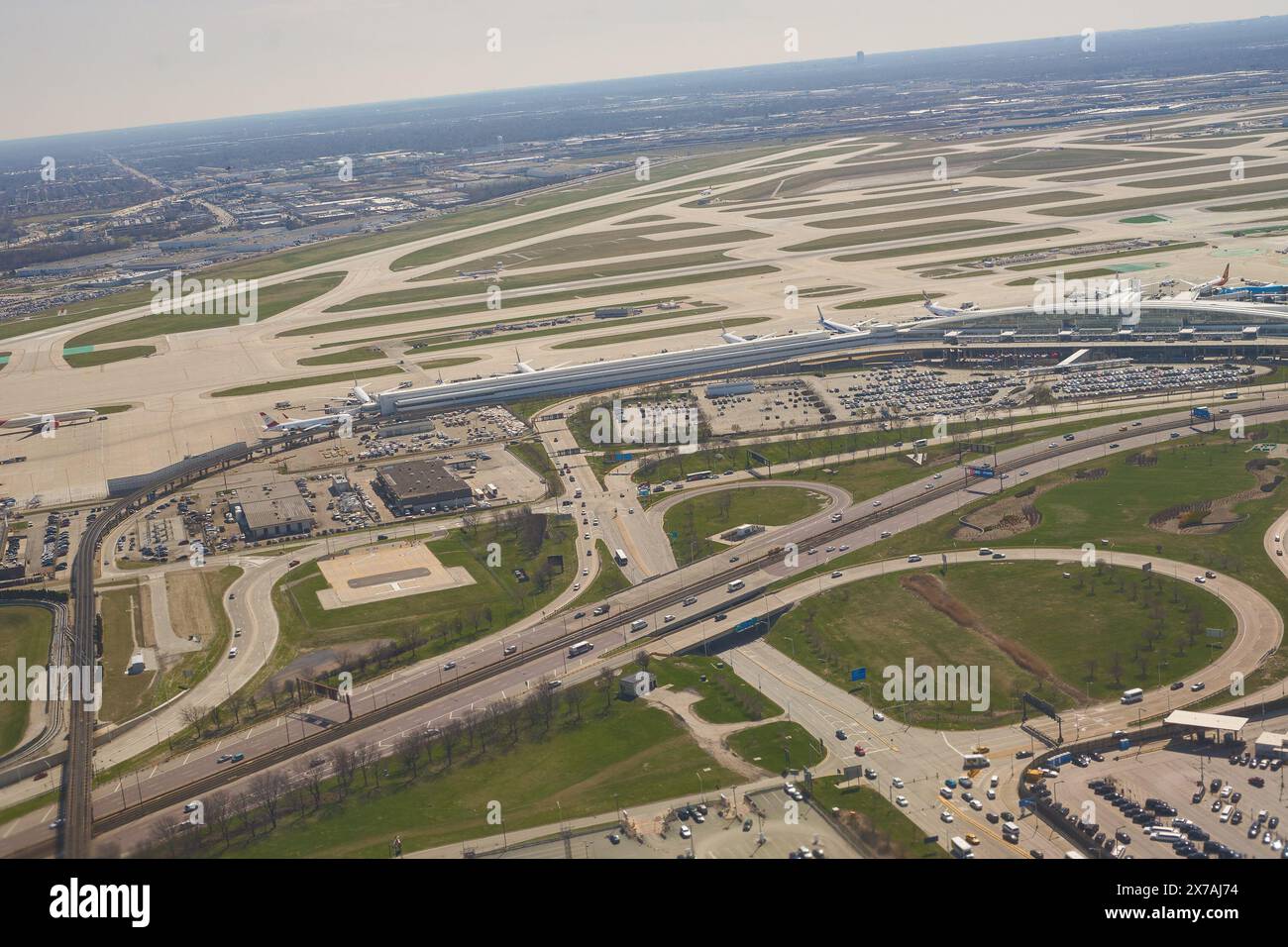 CHICAGO, IL - APRIL 05, 2016: aerial view of Chicago O'Hare ...