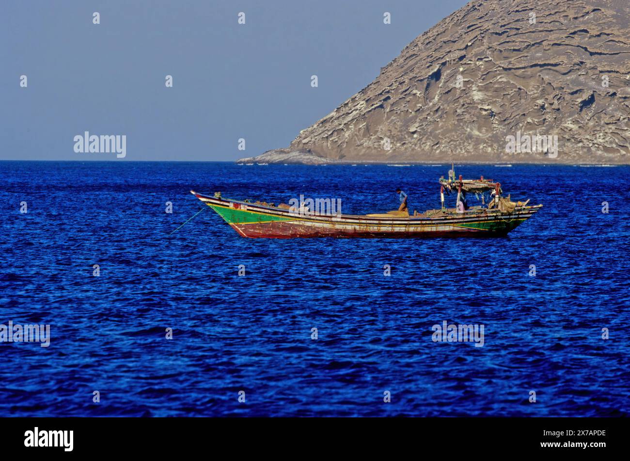 Kamaran Island is the largest Yemeni island in the Red Sea. The 108 km2 ...