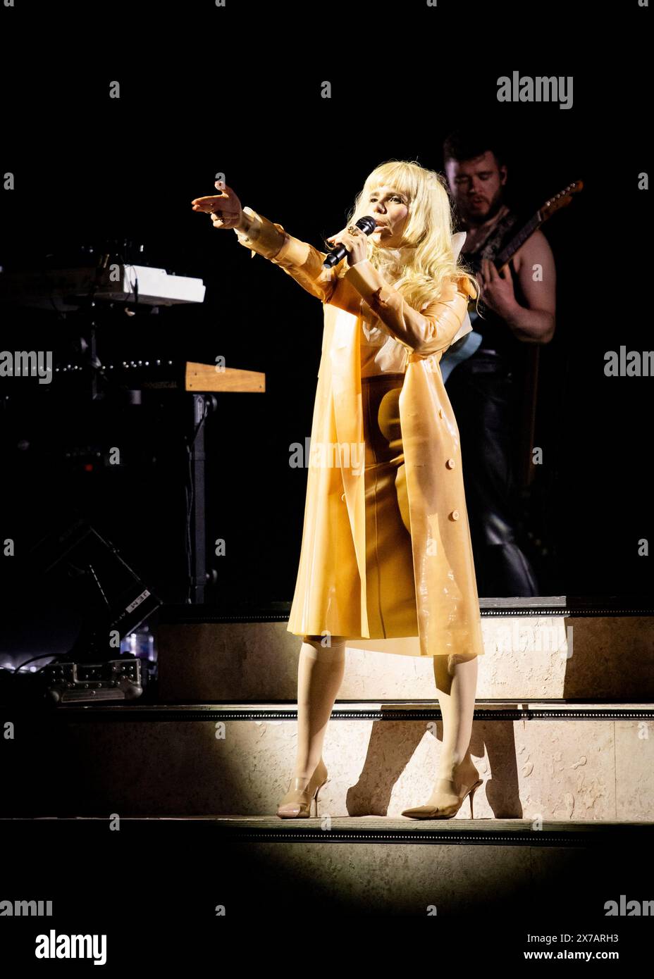 Paloma Faith, UK Tour 2024, Cliffs Pavilion, Southend-on-Sea, Essex ...