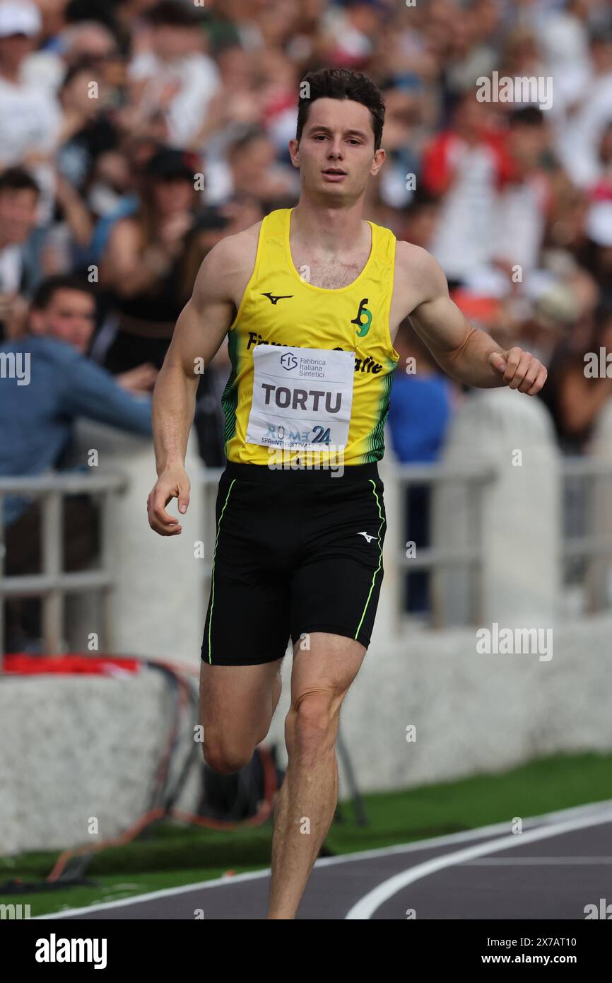 200m sprinter olympics hi-res stock photography and images - Alamy