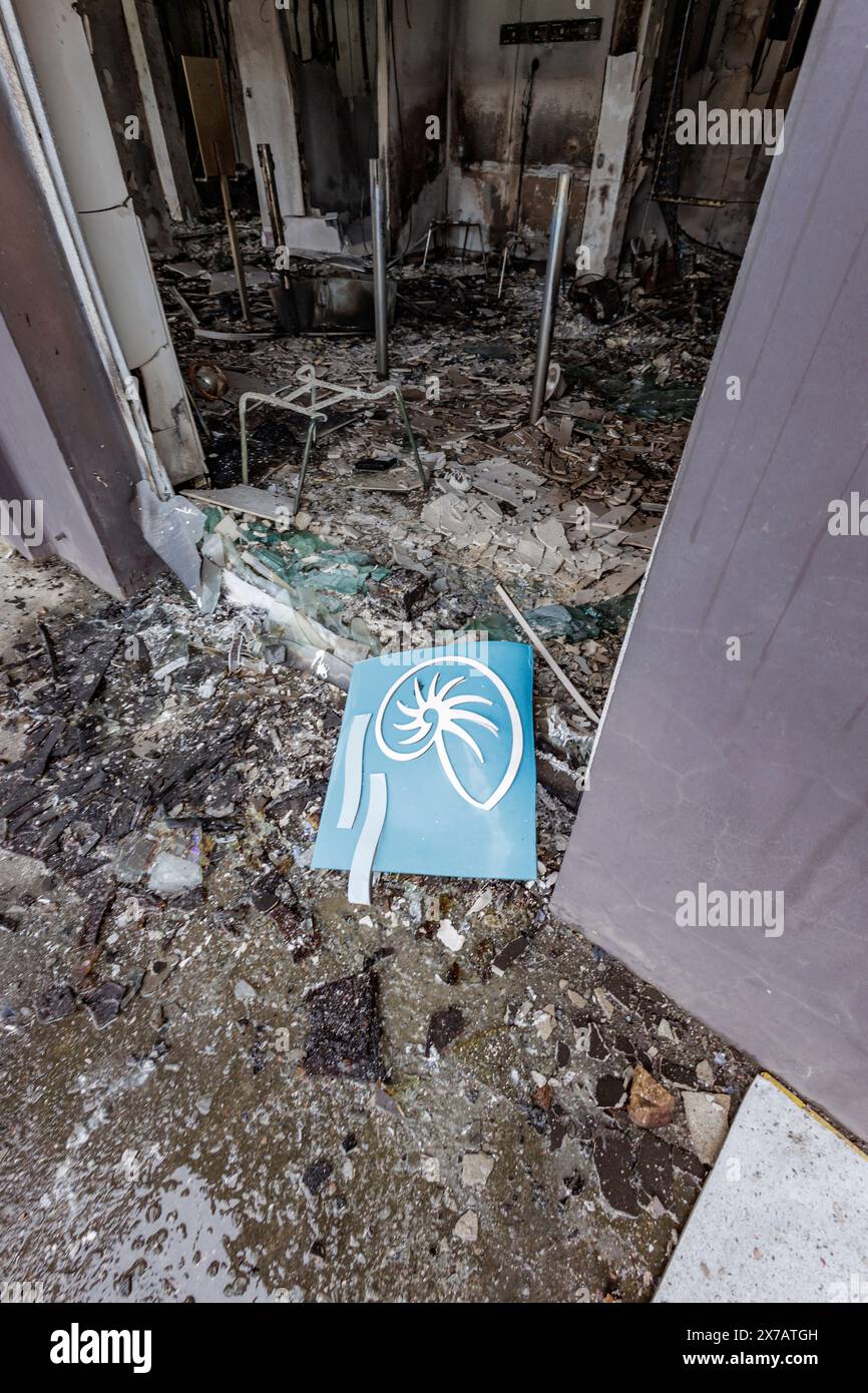 Aftermath of rioting at Kune-In commercial zone in Noumea, New ...