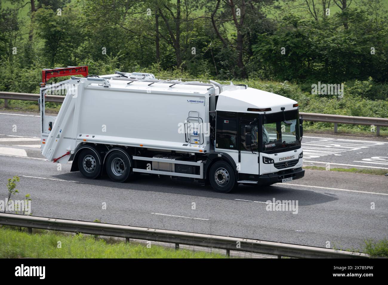 New Dennis Eagle refuse vehicle, M40 motorway, Warwickshire, UK Stock ...