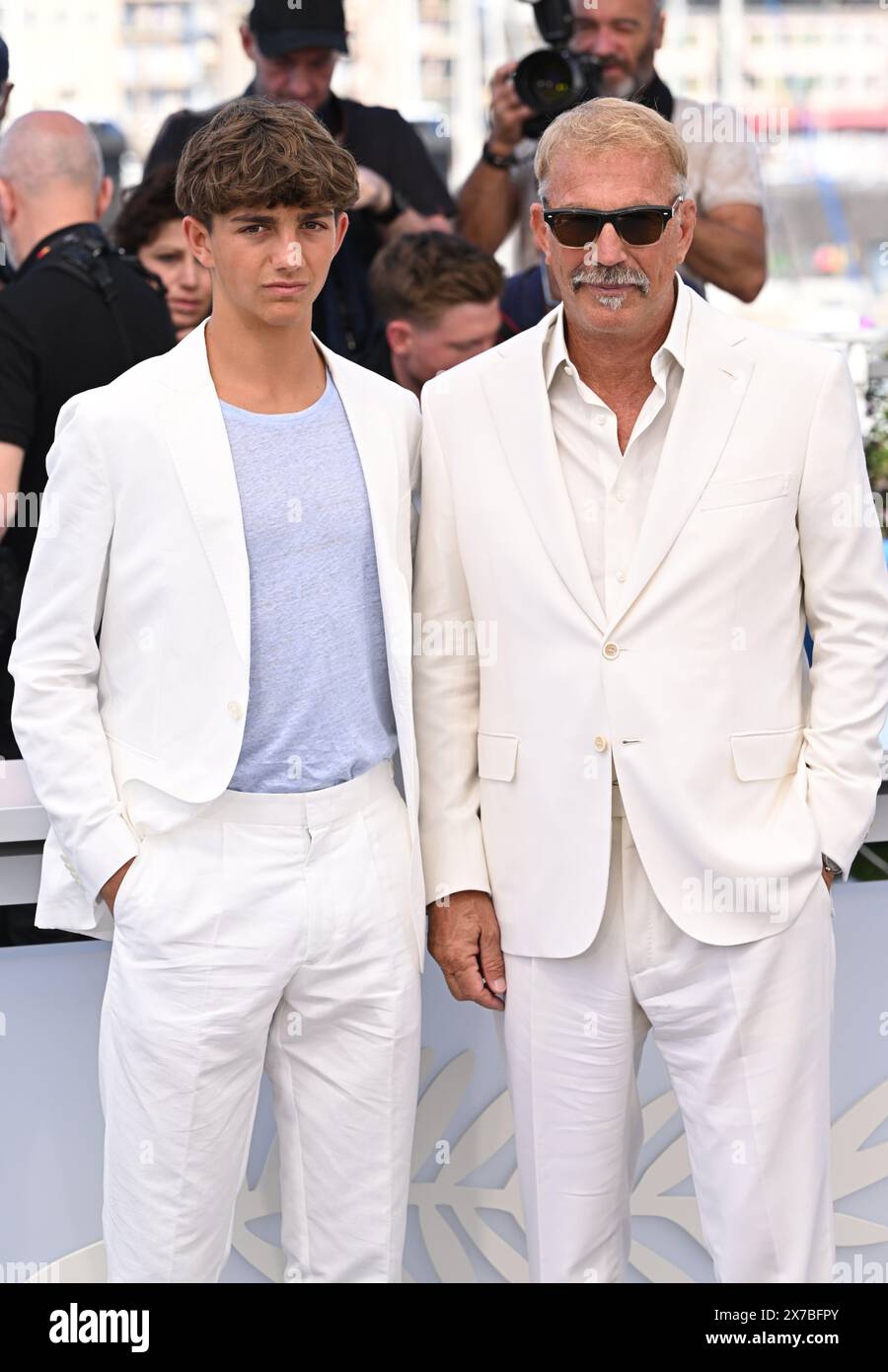 Hayes costner hi-res stock photography and images - Alamy