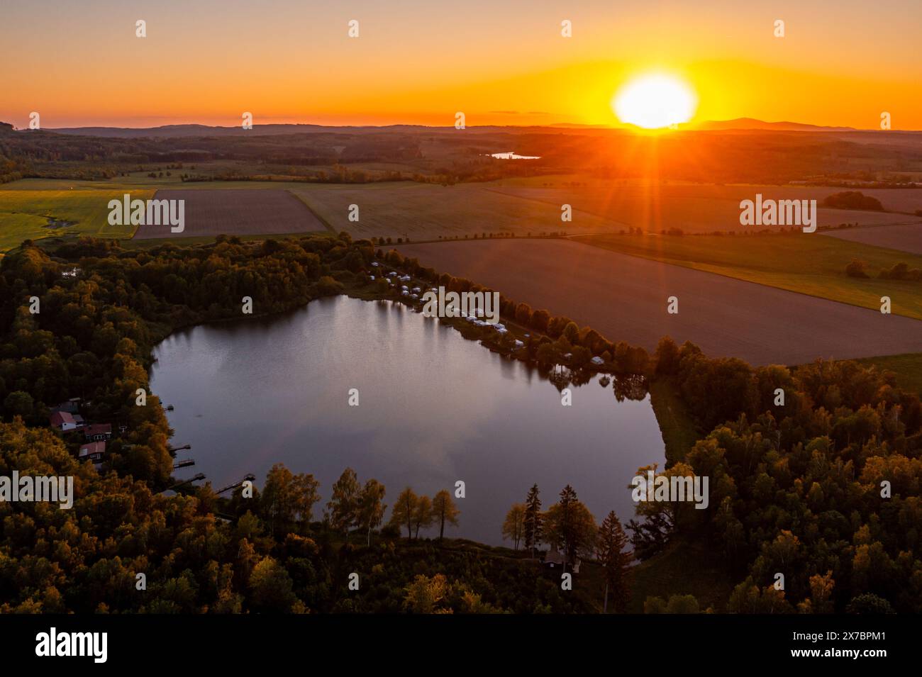 See Treuer Nachbarsteich Harzgerode Straßberg Stock Photo - Alamy
