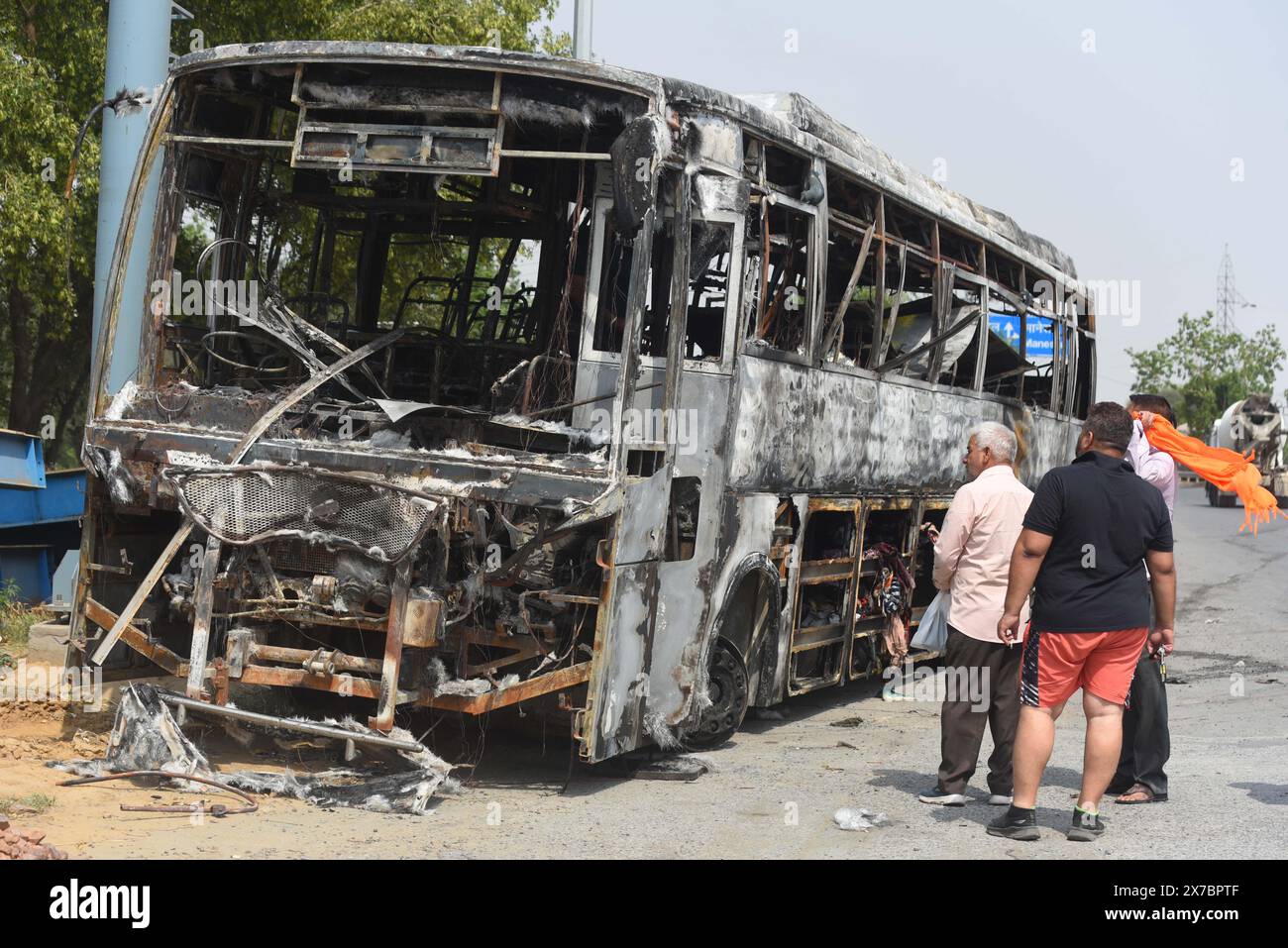 Sleeper bus in india hi-res stock photography and images - Alamy