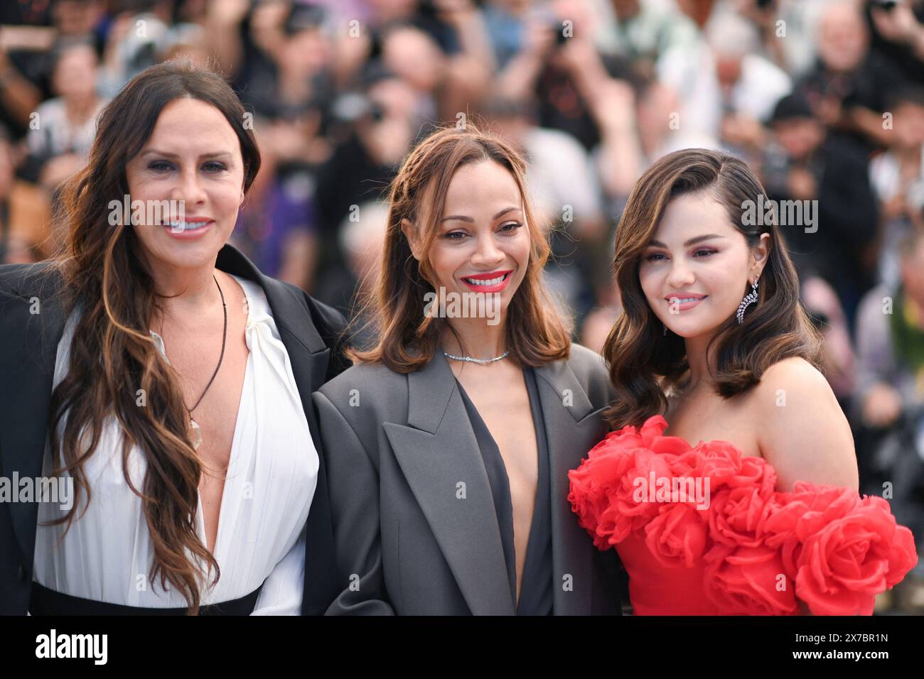 Zoe saldana and karla sofia gascon hi-res stock photography and images - Alamy