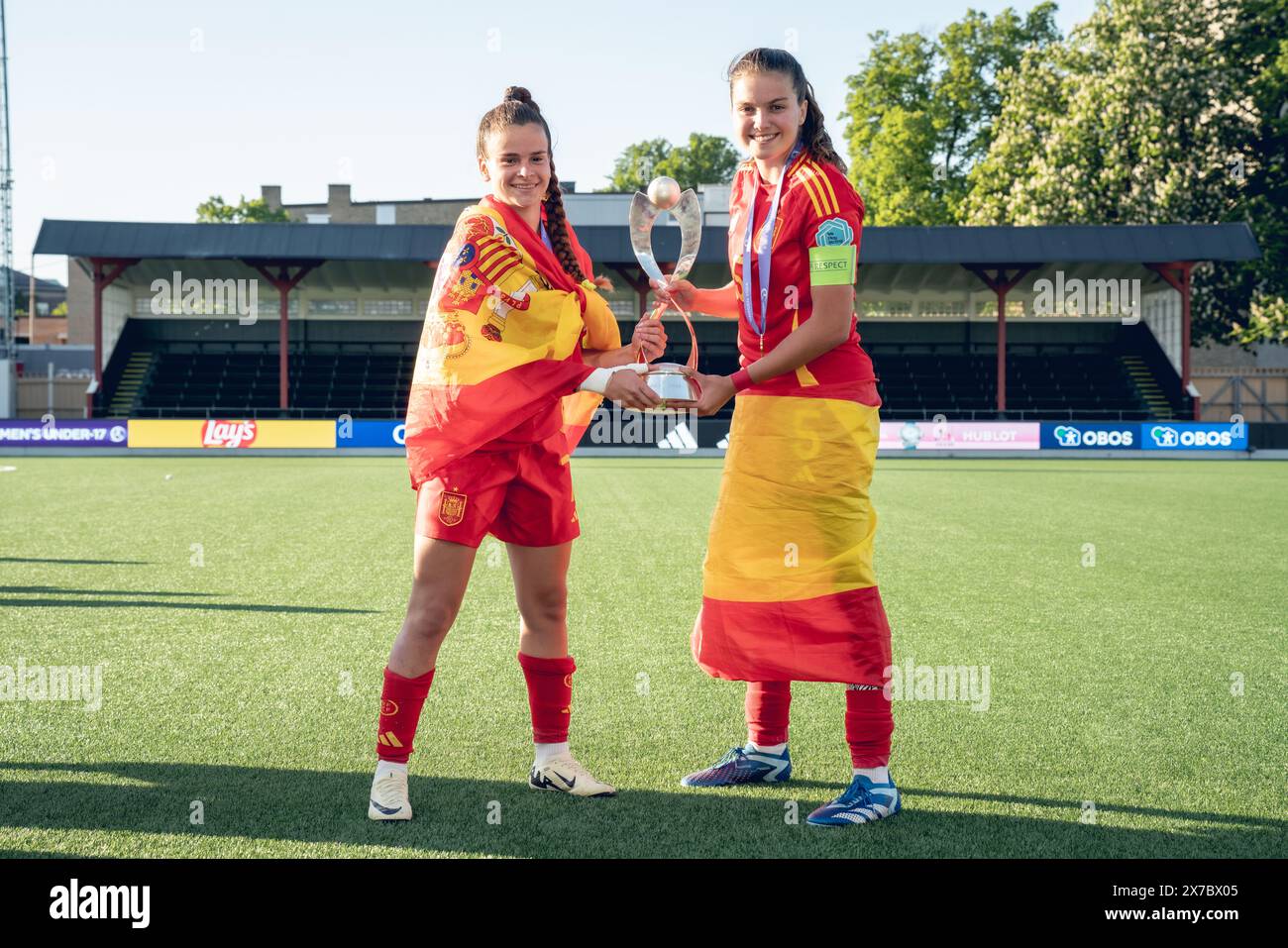 Uefa under 17 trophy 2024 hi-res stock photography and images - Alamy