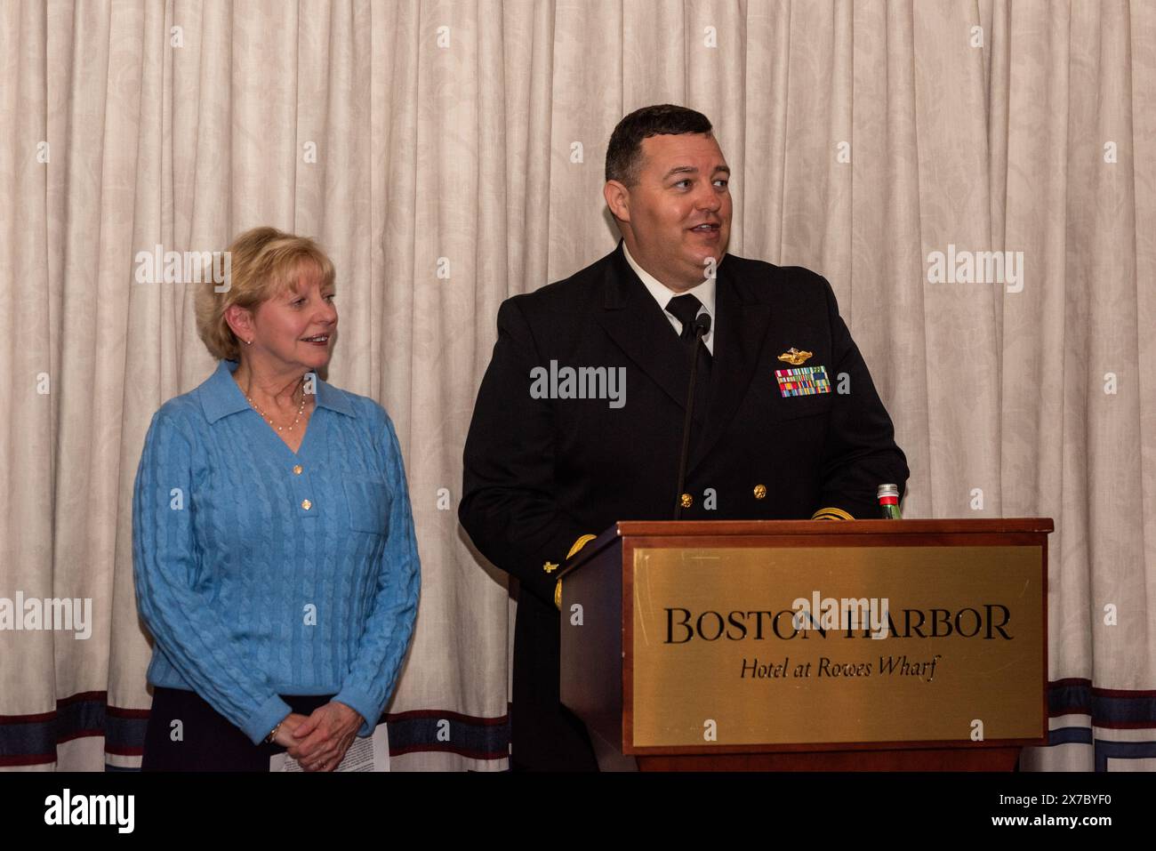 Presentation of the plaque commemorating US Medal of Honor recipients ...