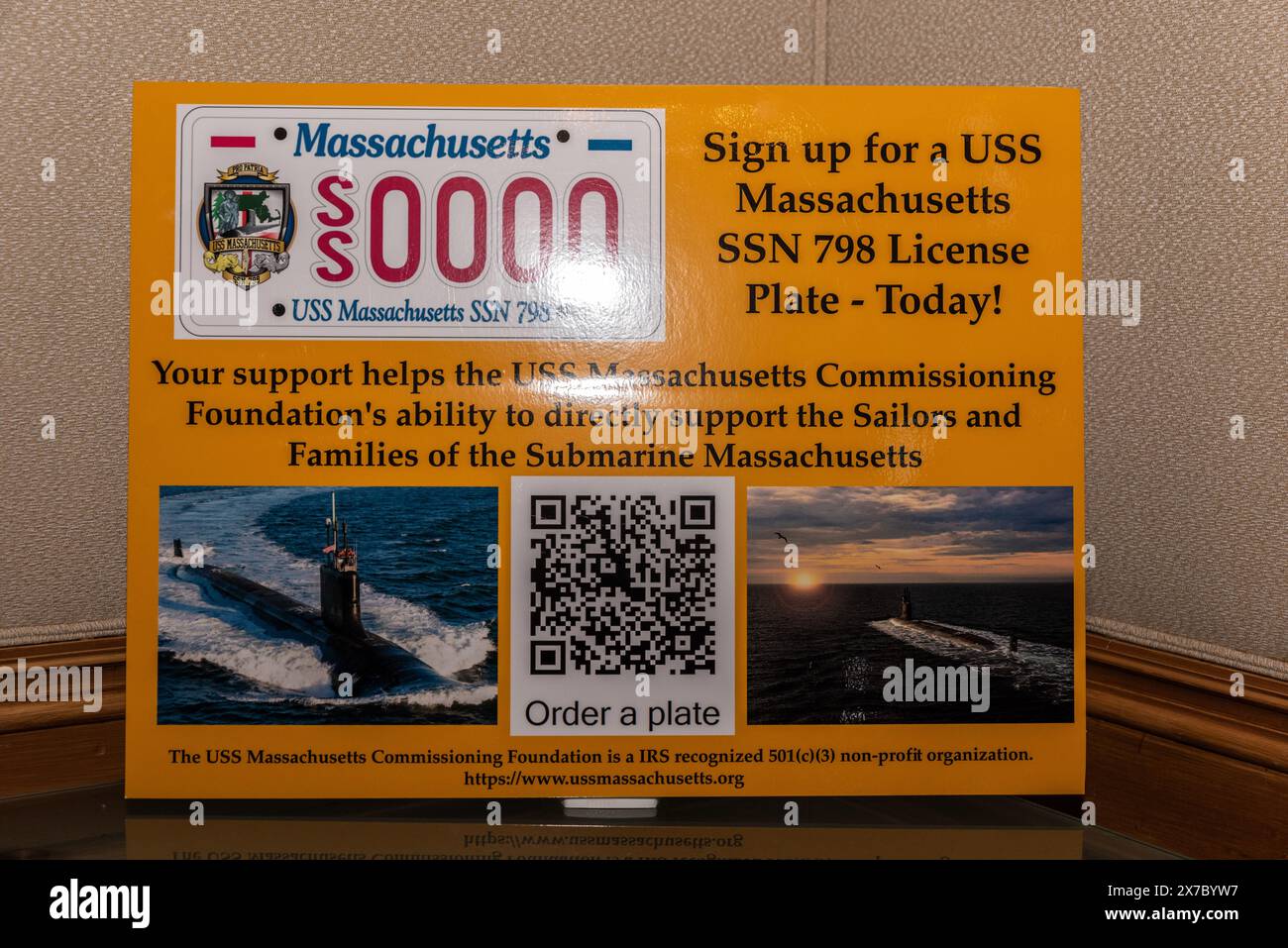 Presentation of the plaque commemorating US Medal of Honor recipients ...