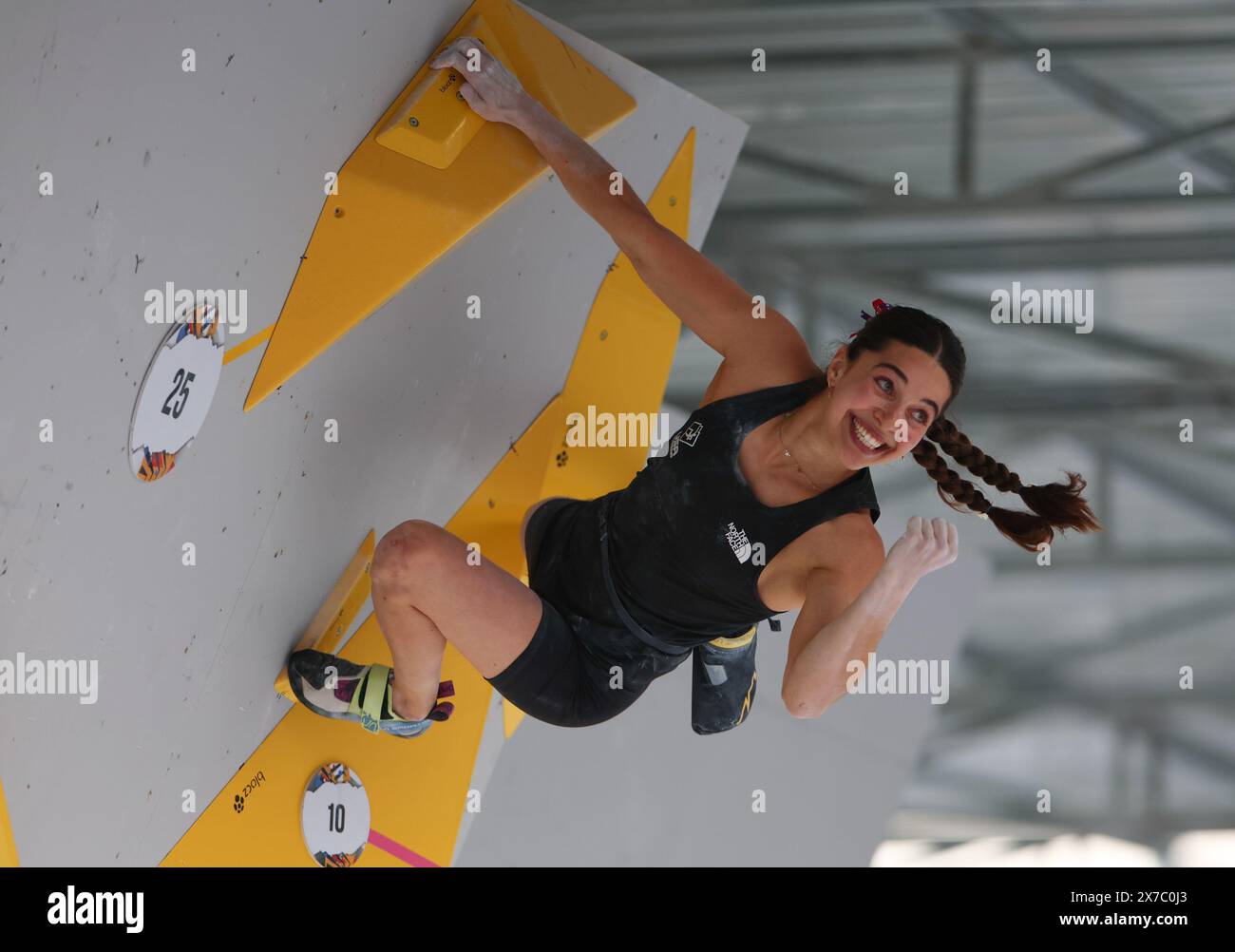 Shanghai. 19th May, 2024. Brooke Raboutou of the United States reacts ...