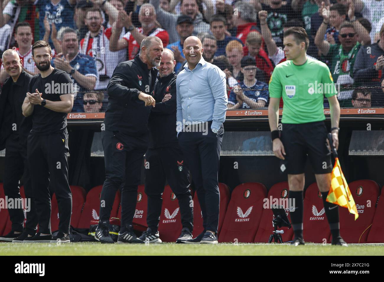 ROTTERDAM - (l-r) Feyenoord assistant trainer John de Wolf, Feyenoord ...