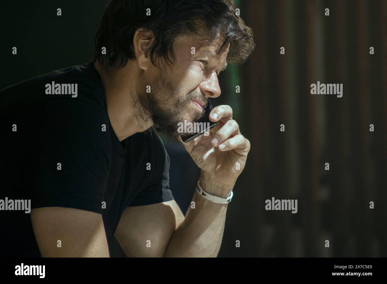 MARK WAHLBERG in ARTHUR THE KING (2024), directed by SIMON CELLAN JONES ...