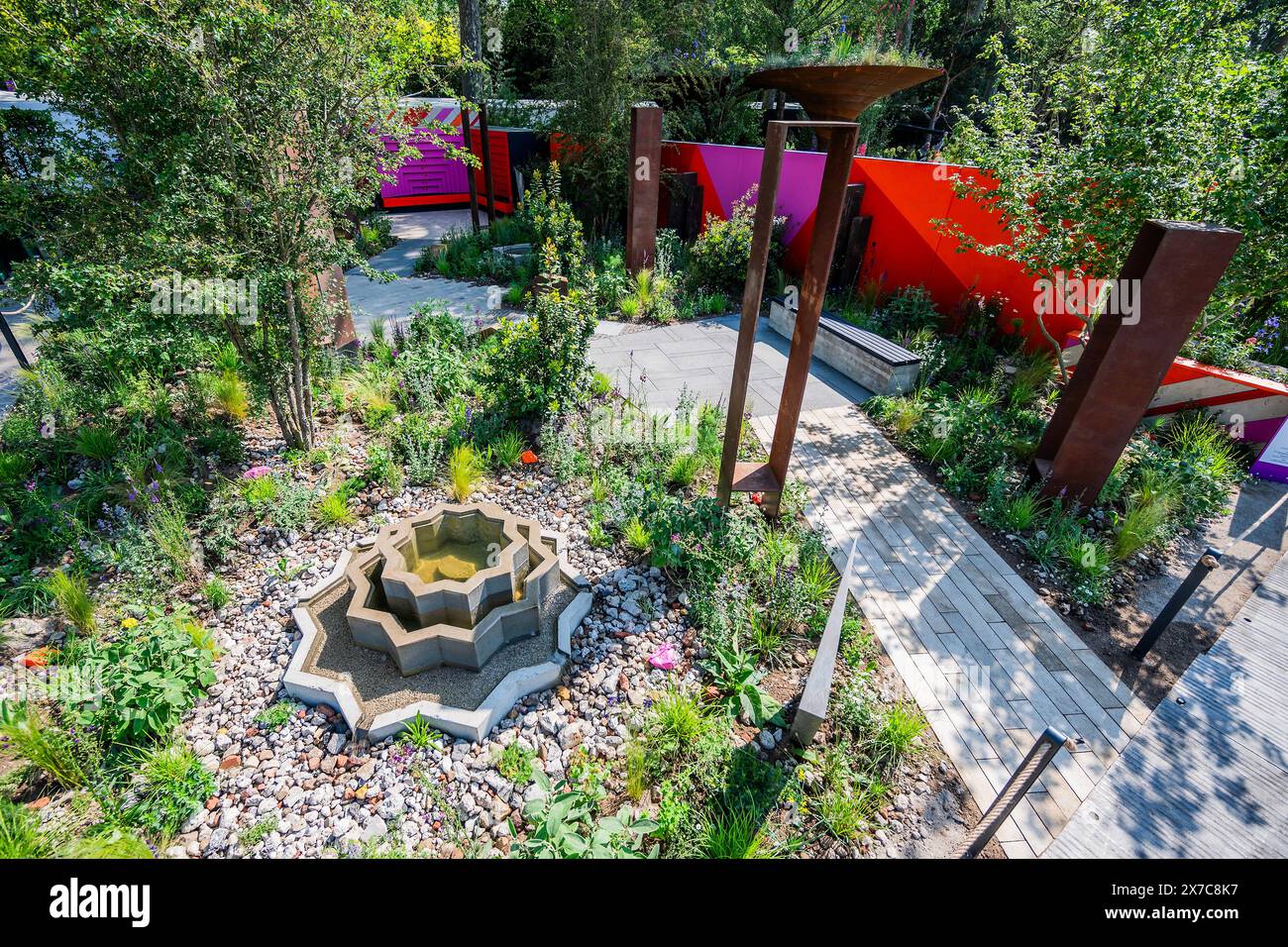 Rhs chelsea repurposed designed by cityscapes darryl moore with hi-res ...