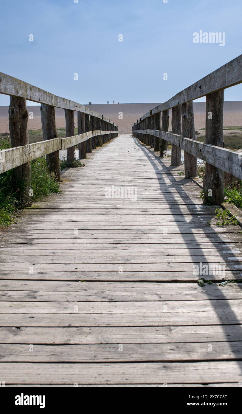 Wooden bridges over water hi-res stock photography and images - Alamy