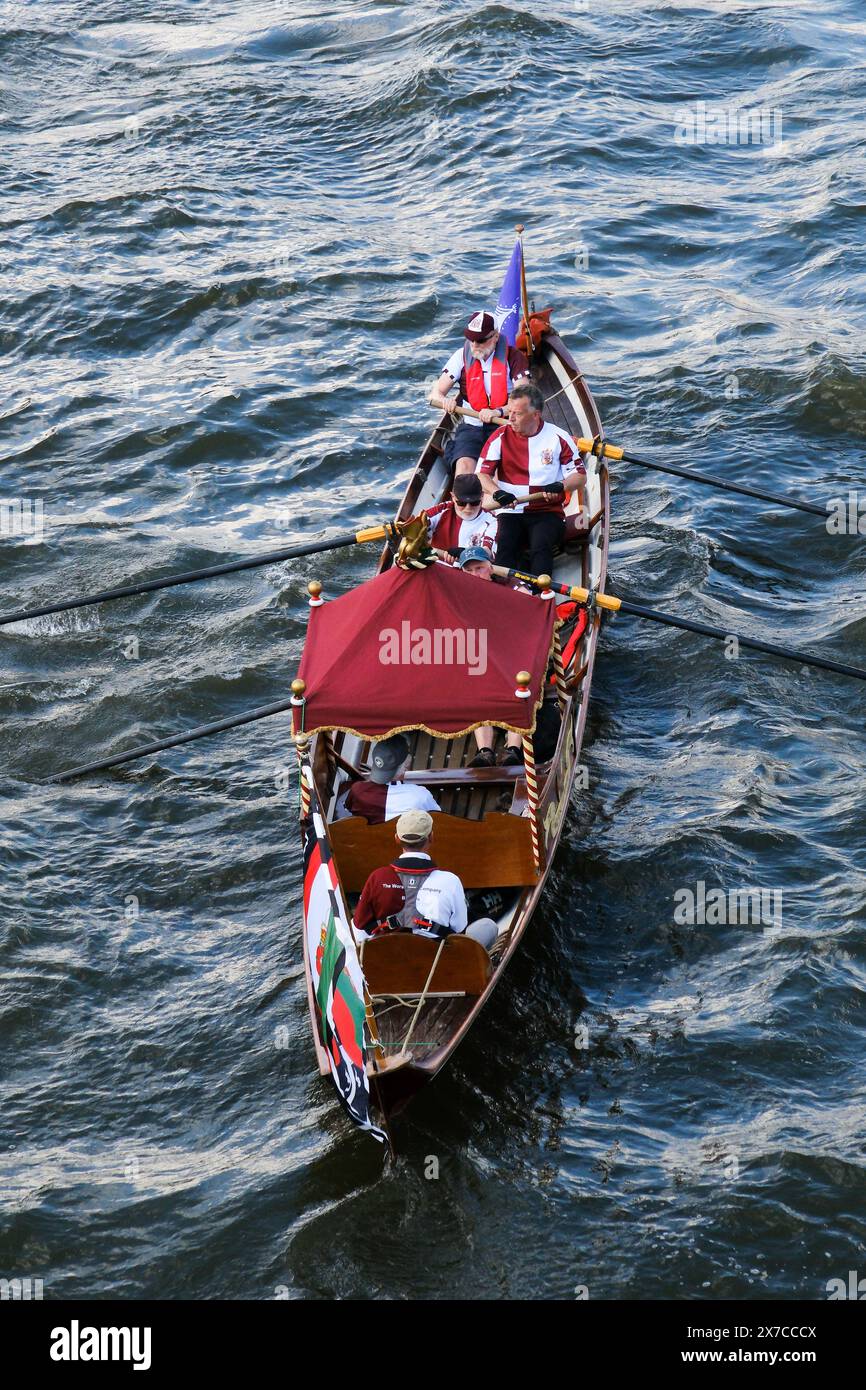 Queens watermen hi-res stock photography and images - Alamy