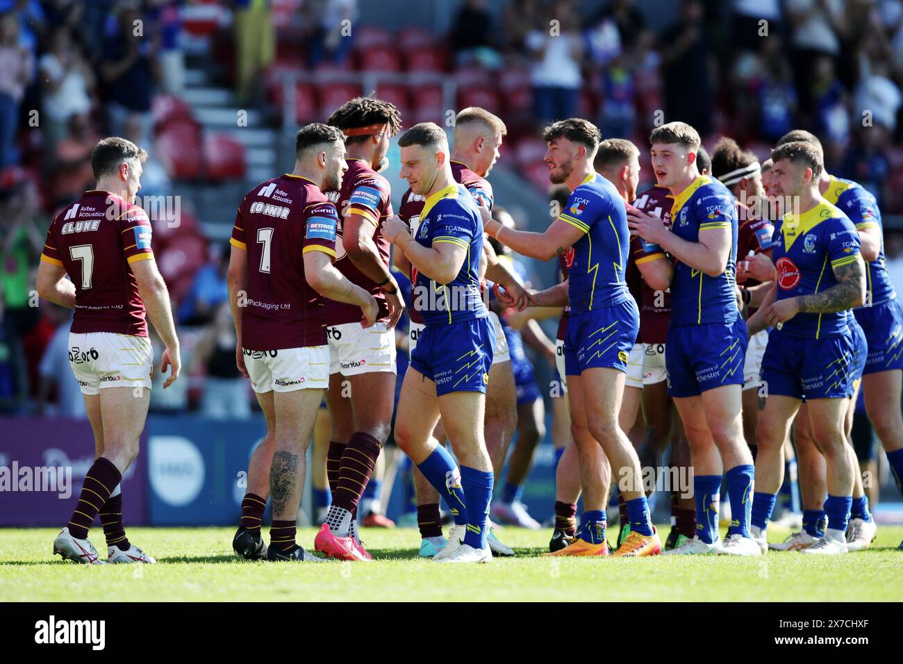 Huddersfield giants v warrington wolves betfred challenge cup hi-res ...