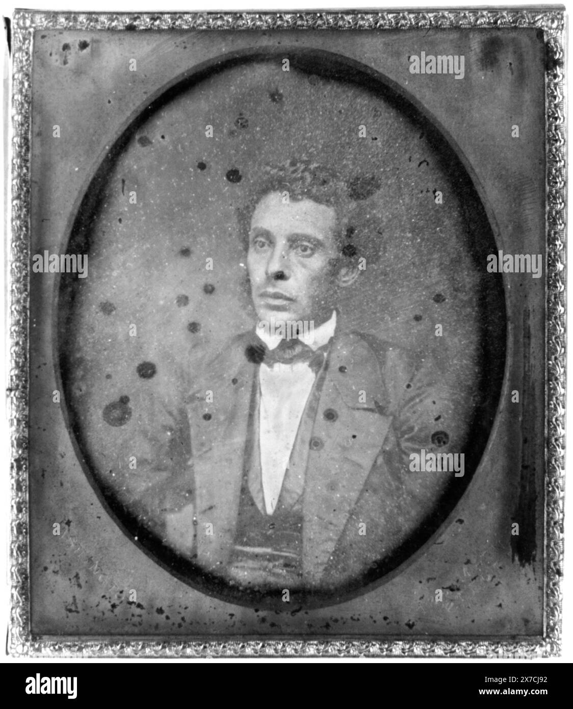 Unidentified man, half-length portrait, three-quarters to the left ...
