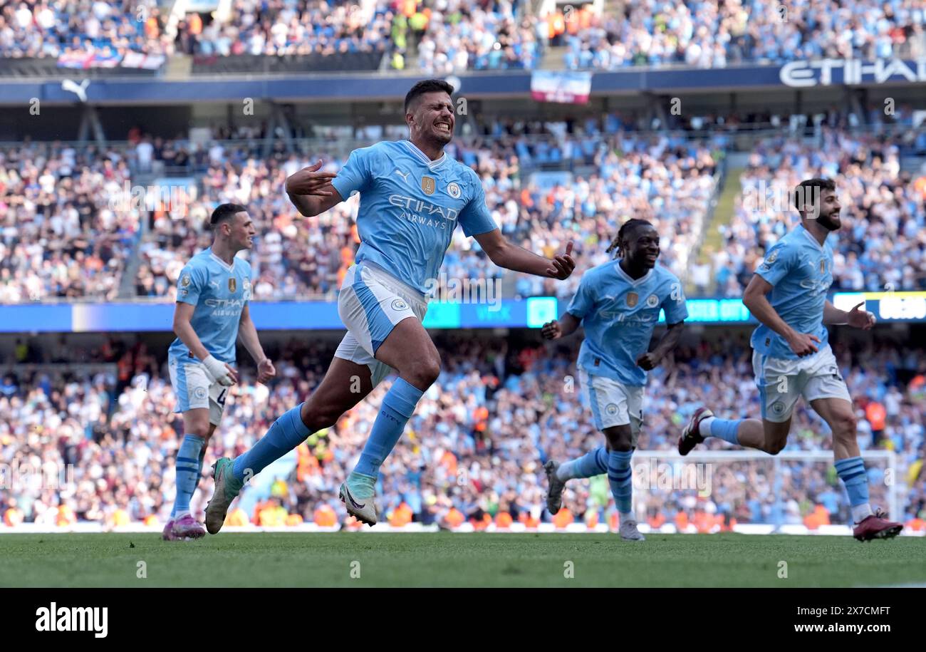 Manchester City's Rodri celebrates scoring their side's third goal of ...