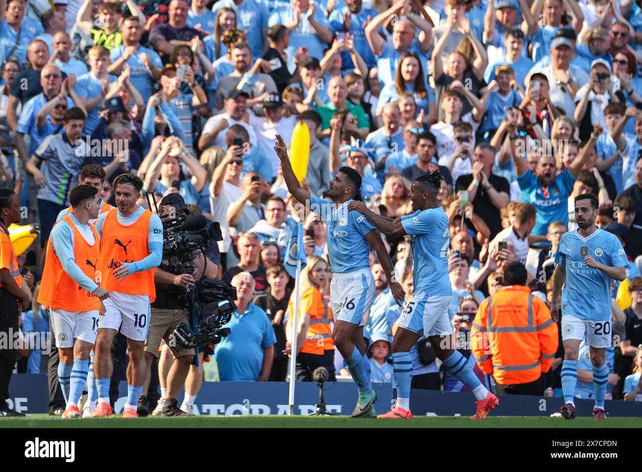 Rodrigo of Manchester City celebrates his goal with his team mates and ...