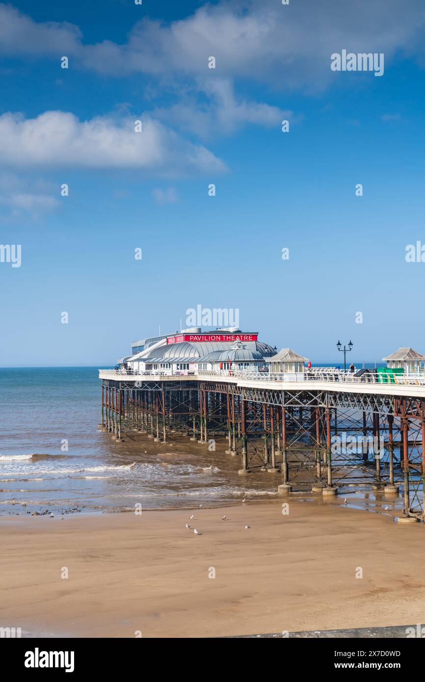 3 quarter view of Cromer Pier in Portrait orientation Stock Photo - Alamy
