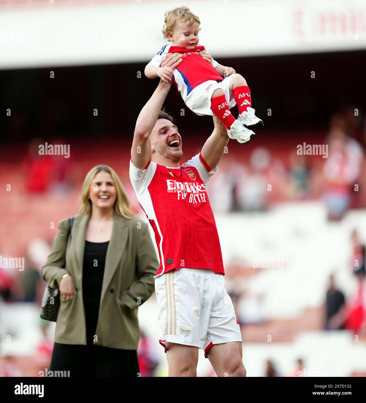 Arsenal's Declan Rice with his son, Jude, following the Premier League ...