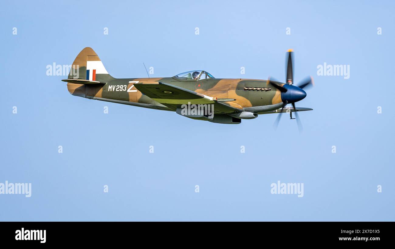 1947 Supermarine Spitfire FR.XIV, airborne at the Best of British Air ...