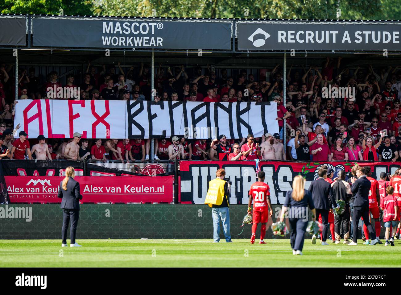 ALMERE - Almere City FC coach Alex Pastoor says goodbye to the fans ...