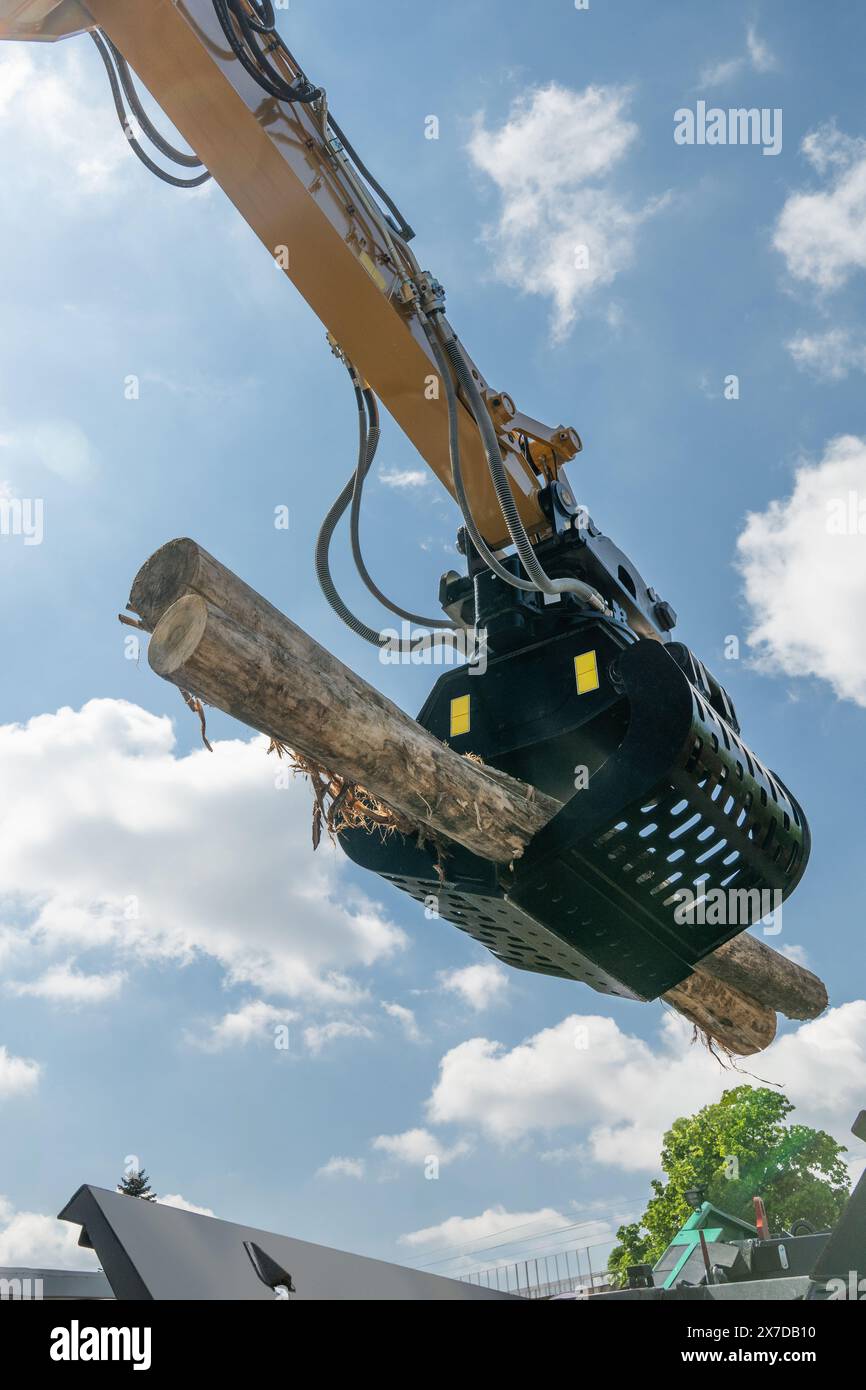 Loader hi-res stock photography and images - Alamy