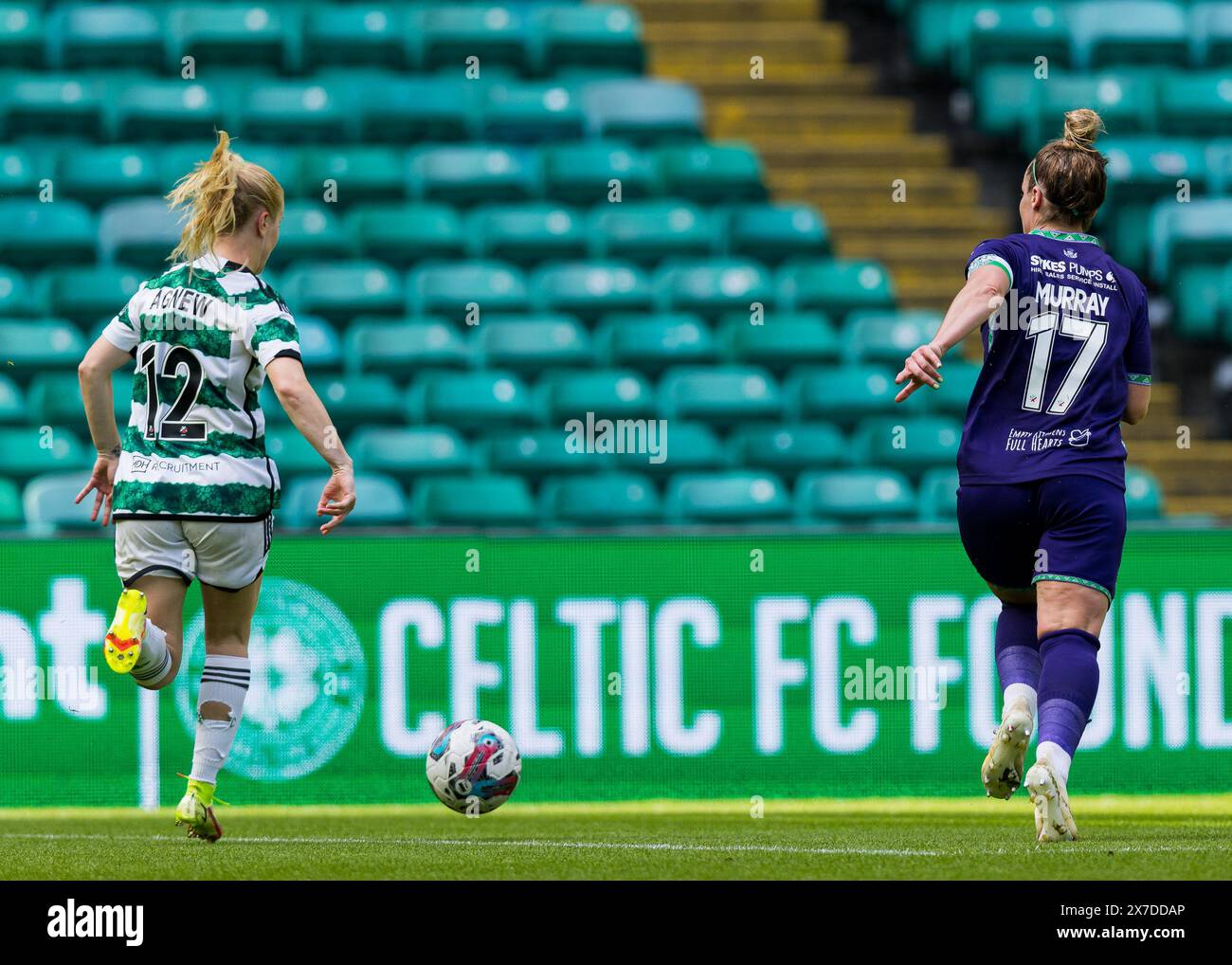 Hibernian womens football club hi-res stock photography and images - Alamy