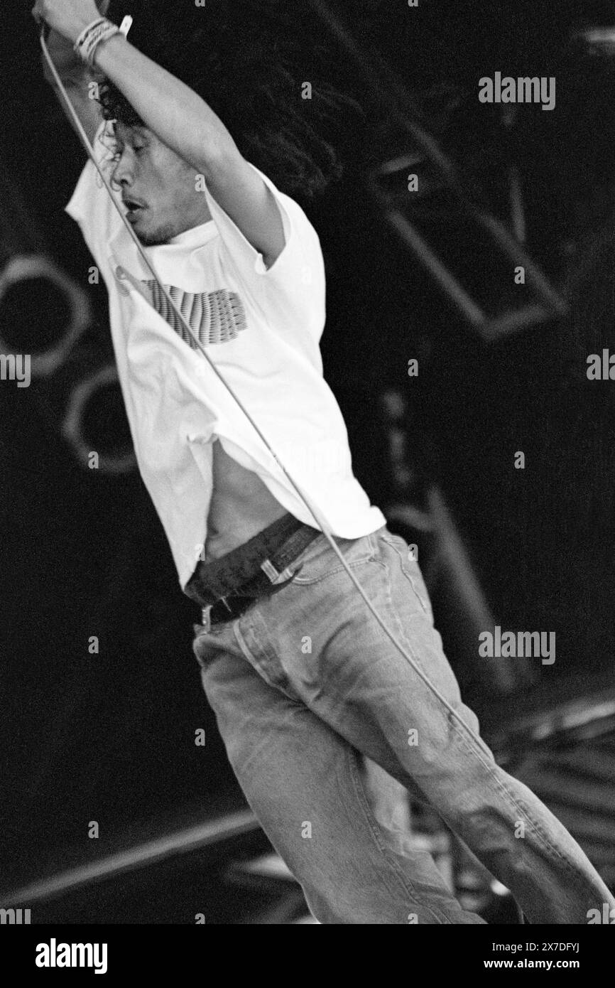 YAMATAKA EYE, THE BOREDOMS, GLASTONBURY 95: The legendary Yamataka Eye ...