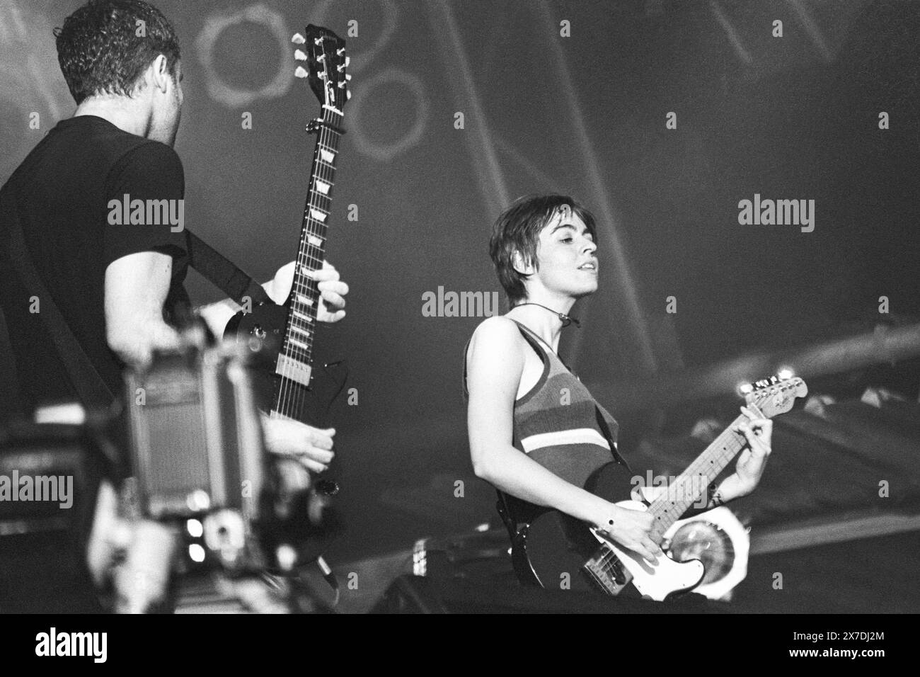 LOUISE WENER, SLEEPER: GLASTONBURY 95: Louise Wener singer of the band ...