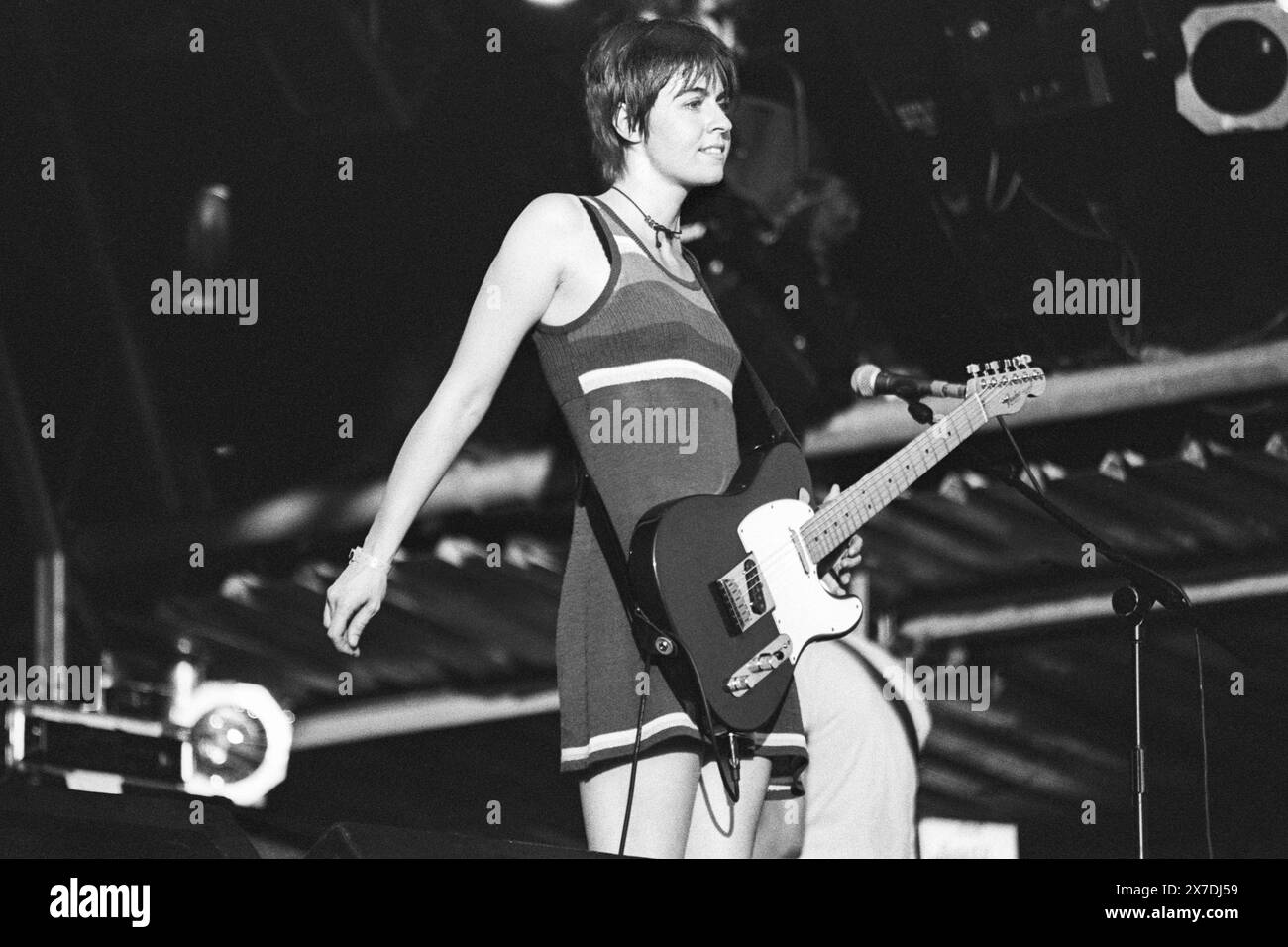 LOUISE WENER, SLEEPER: GLASTONBURY 95: Louise Wener of the band Sleeper ...