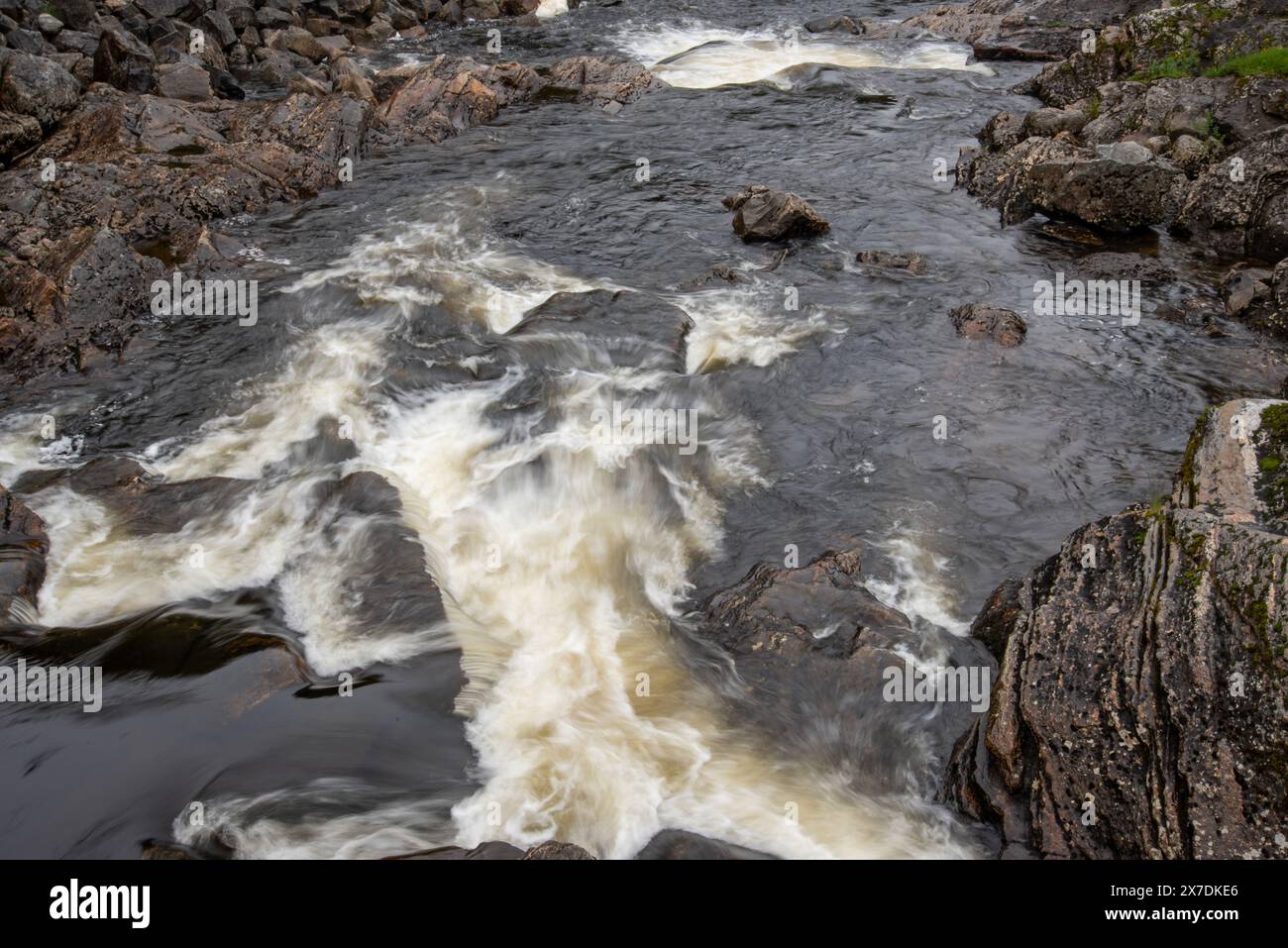 River water forms white foam hi-res stock photography and images - Alamy
