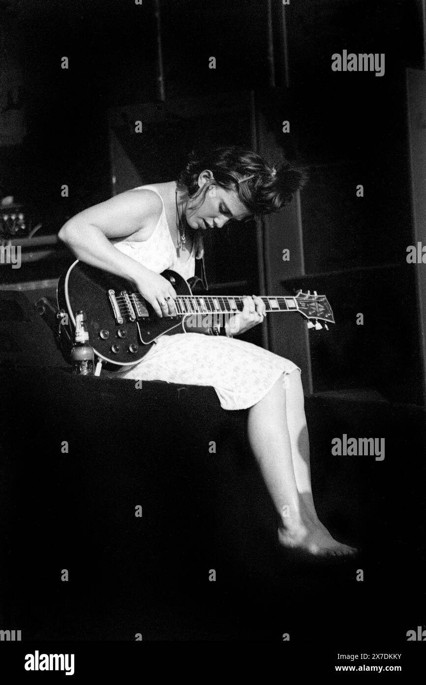 LOUISE POST, VERUCA SALT, GLASTONBURY FESTIVAL, 1995: Singer and ...