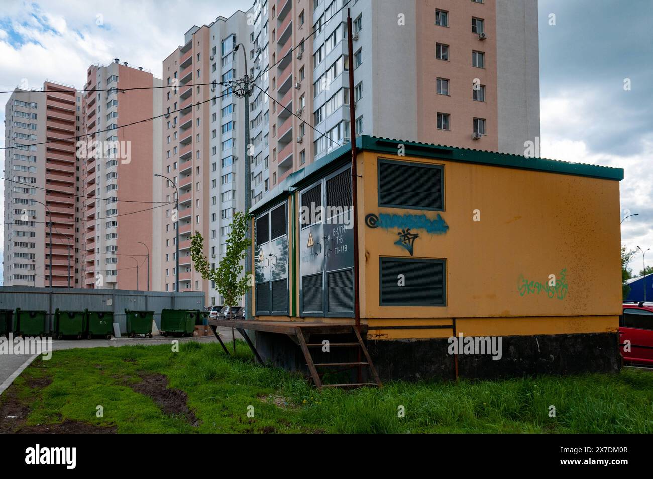 Construction works A new transformer substation in a residential ...