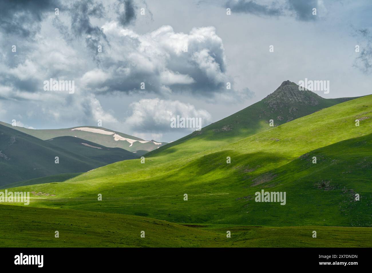 Summer landscape kamchatka beautiful hi-res stock photography and ...