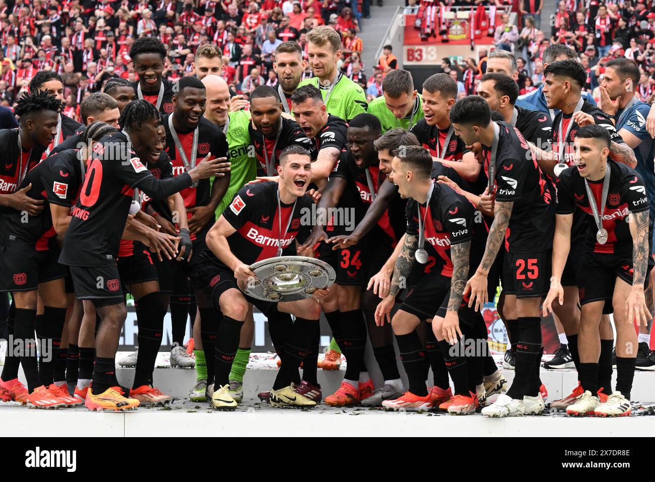 LEVERKUSEN - Patrik Schick of Bayer 04 Leverkusen with the Bundesliga Meisterschale ( Bayer 04 ...