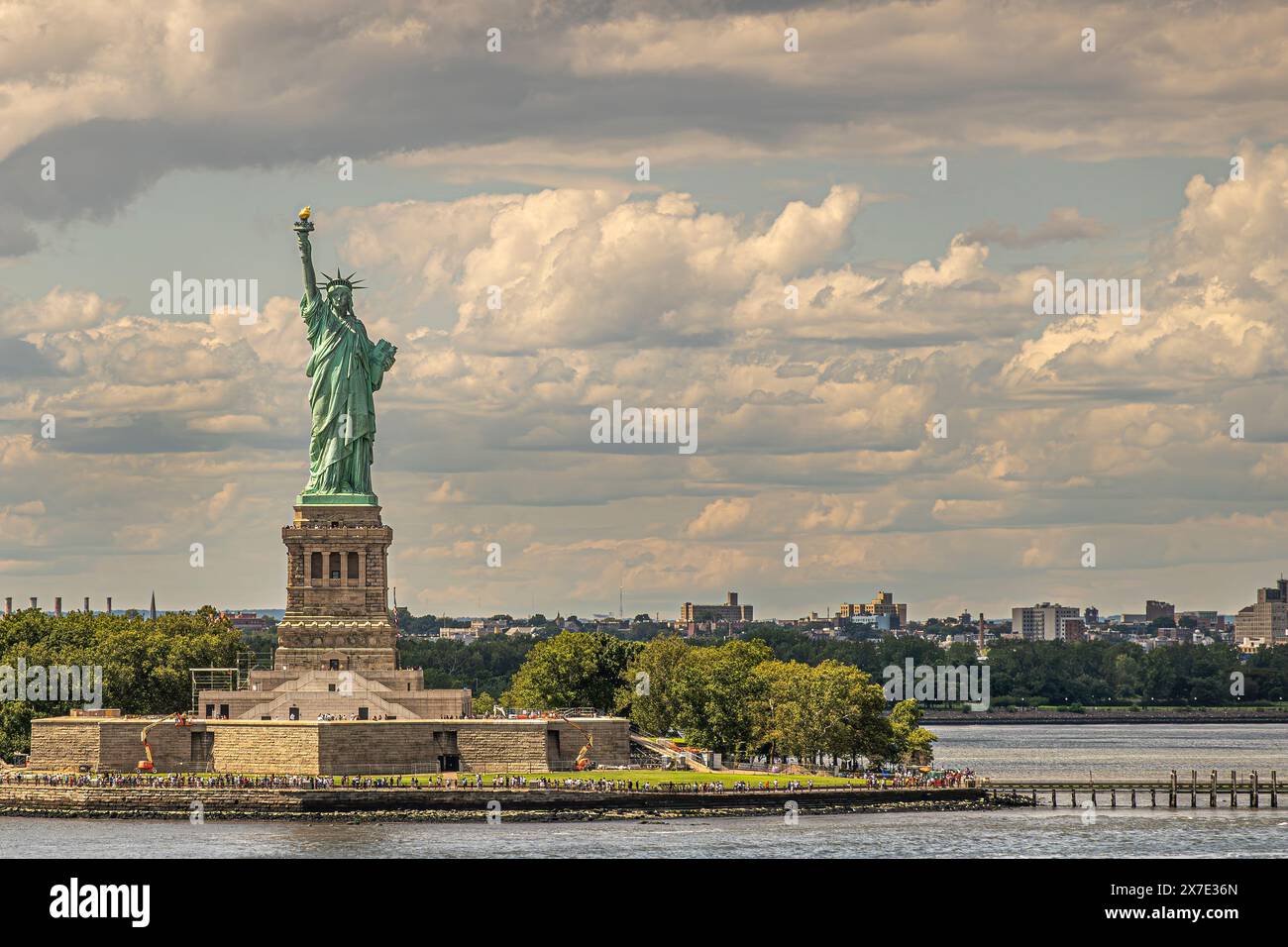 New York, NY, USA - August 1, 2023: Statue of liberty, looking into her ...