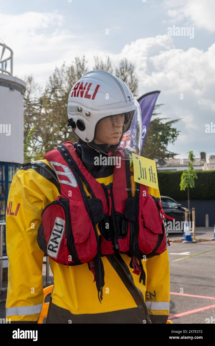Mannequin dressed in RNLI lifeboat crew clothing, a talking point ...