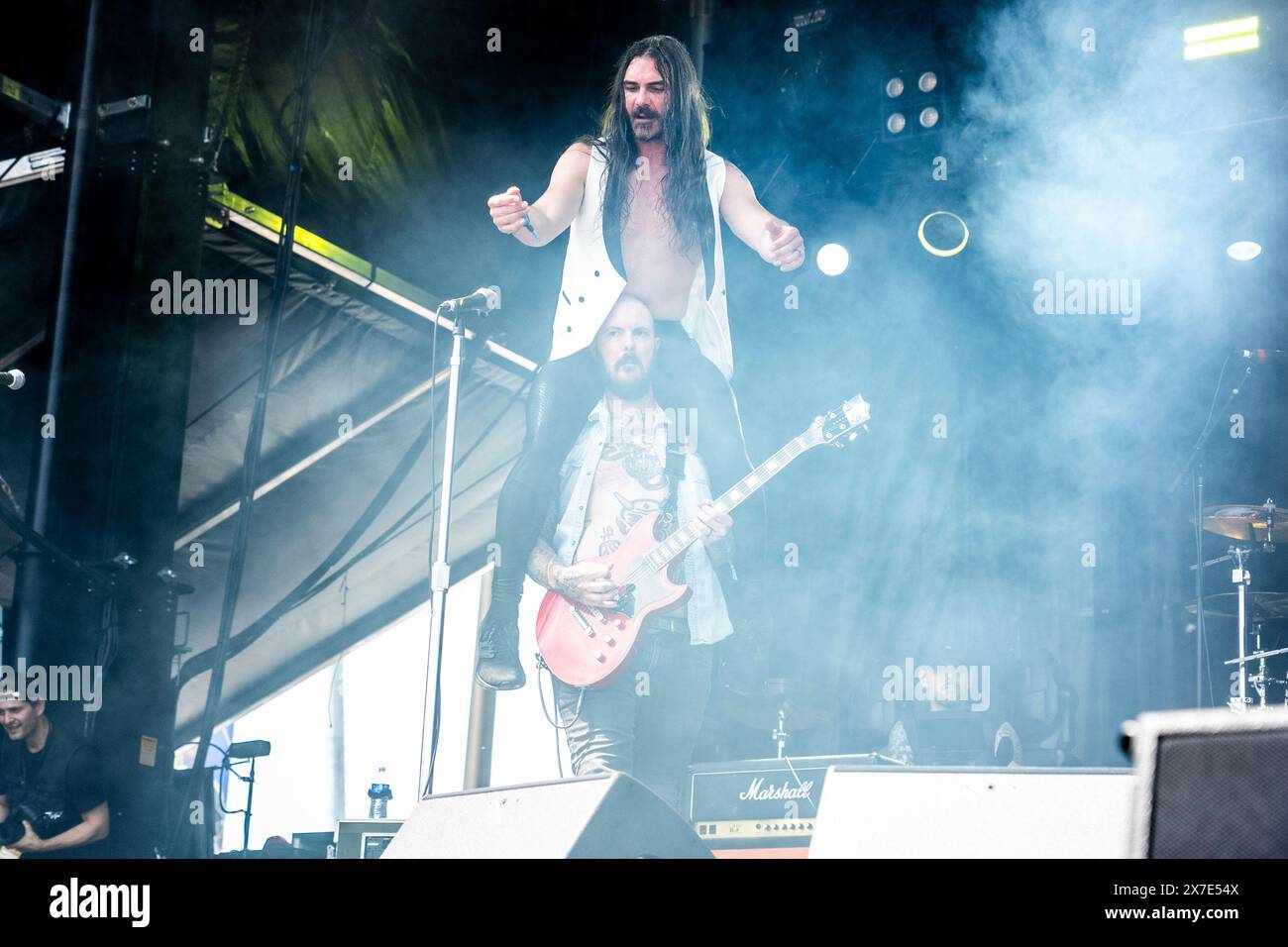 Chris Bishop, left, and Brandon Yeagley of Crobot perform during Sonic ...