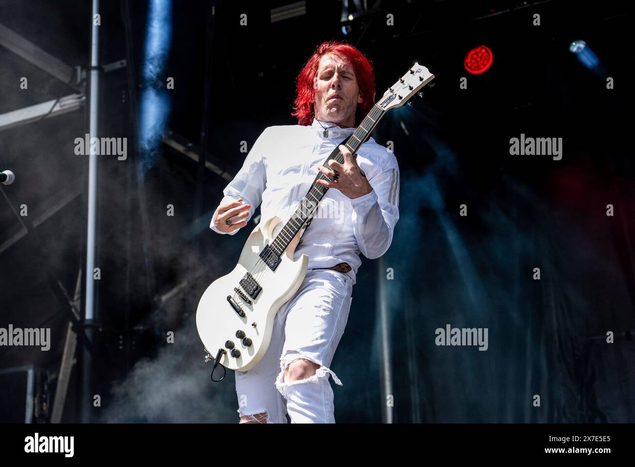 Taylor Roberts of Taproot performs during Sonic Temple Art and Music ...