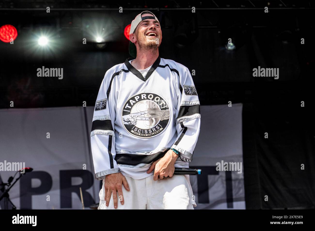 Stephen Richards of Taproot performs during Sonic Temple Art and Music ...