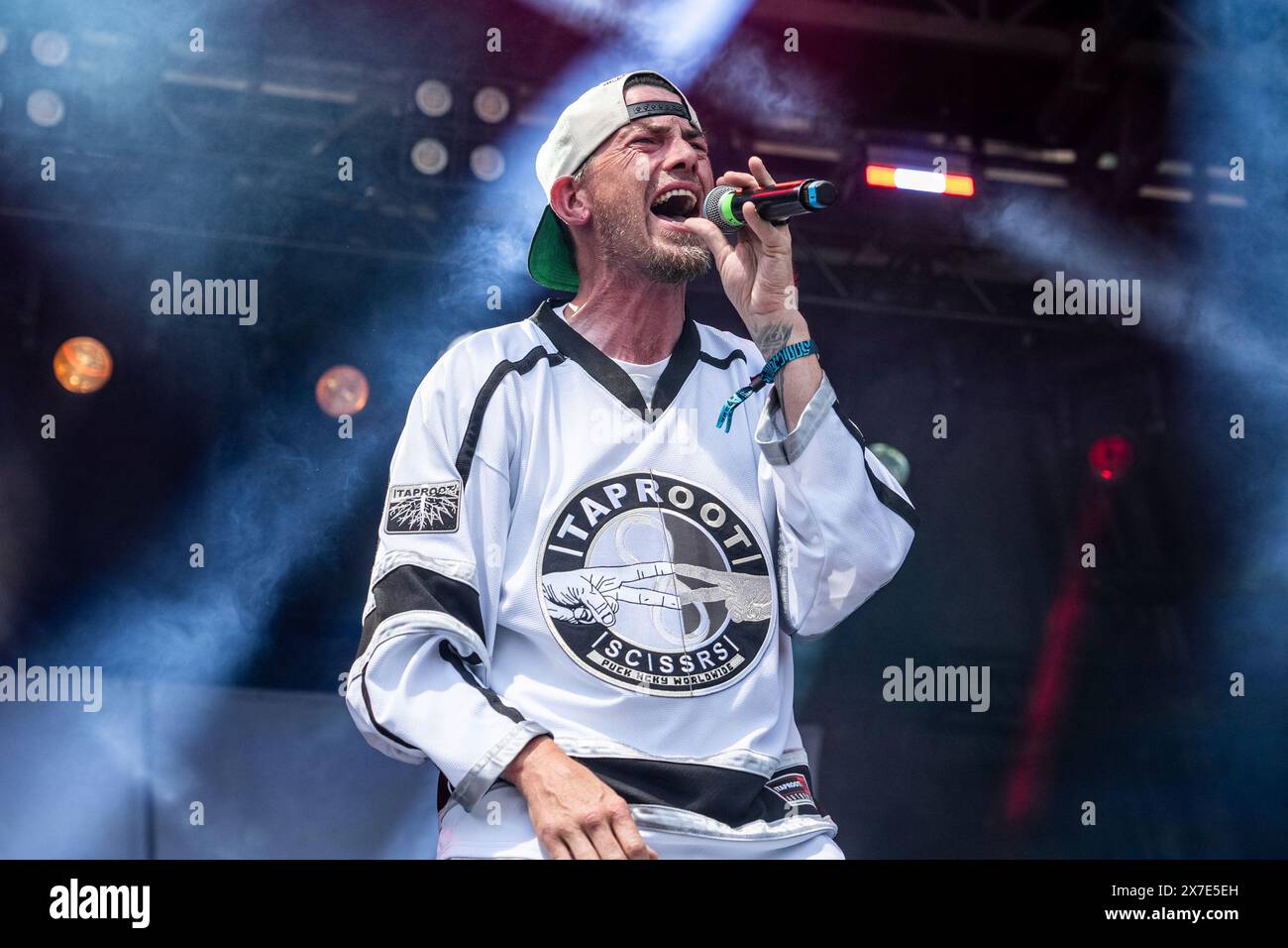 Stephen Richards of Taproot performs during Sonic Temple Art and Music ...