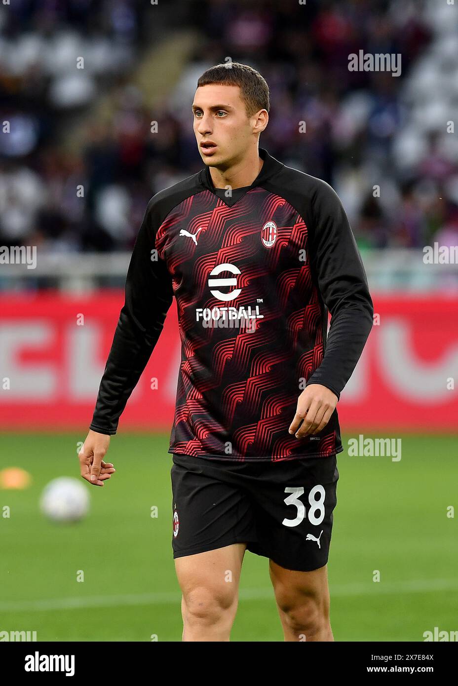 Turin, Italy. 18th May, 2024. Filippo Terracciano of AC Milan warms up ...